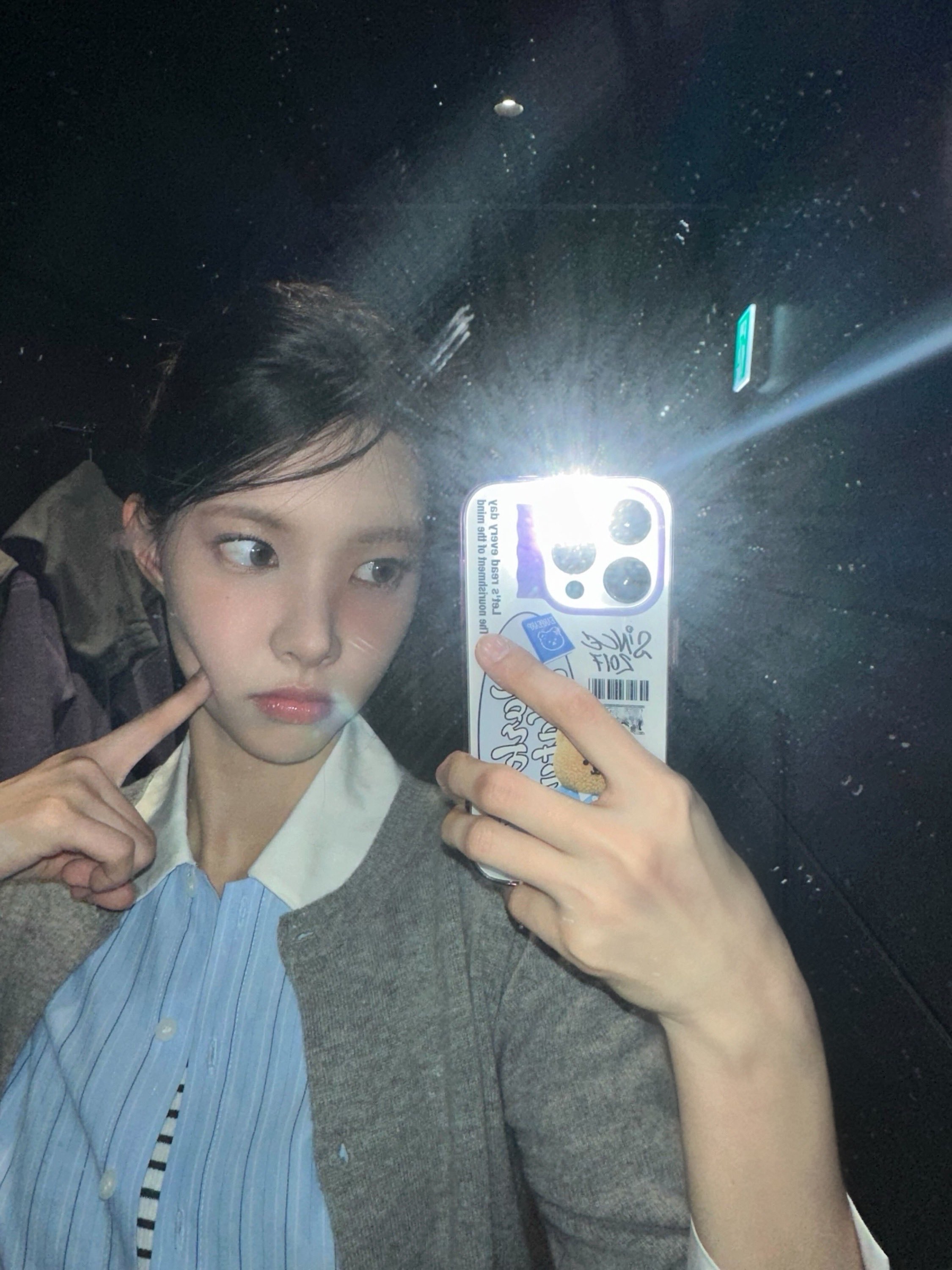 hiphop_moment (@hiphop_moment) 님의 게시물 | KREAM