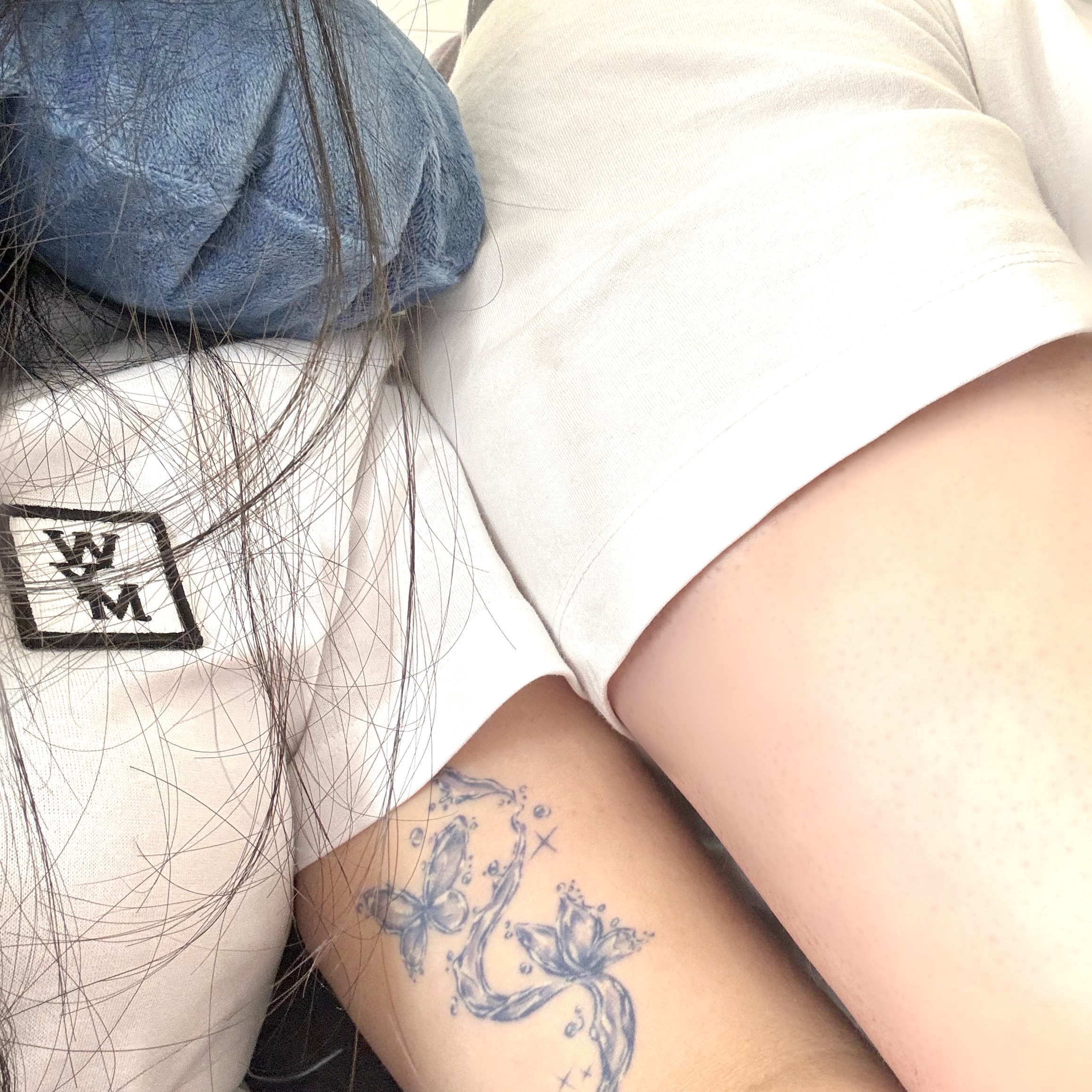 우영미🤍 | KREAM