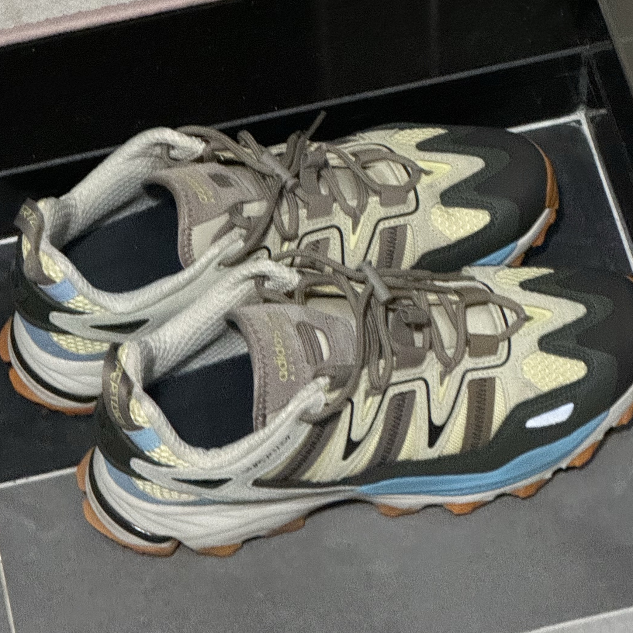 gehrig (@_jh_jo) 님의 게시물 | KREAM