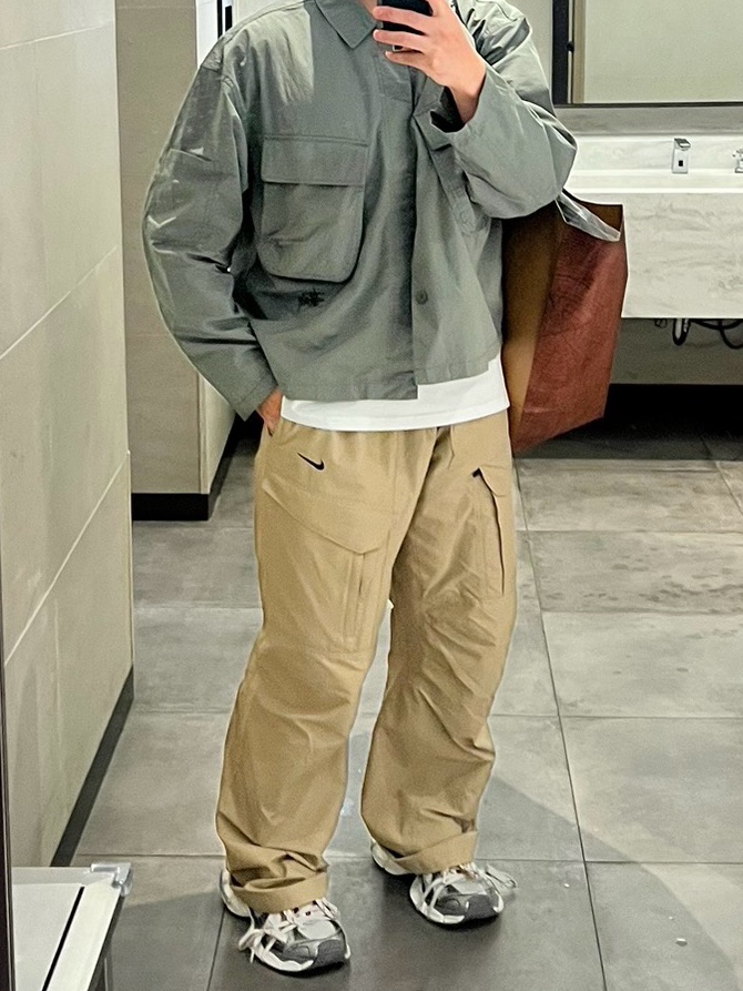 gimme (@gimmegimegi...) 님의 게시물 | KREAM