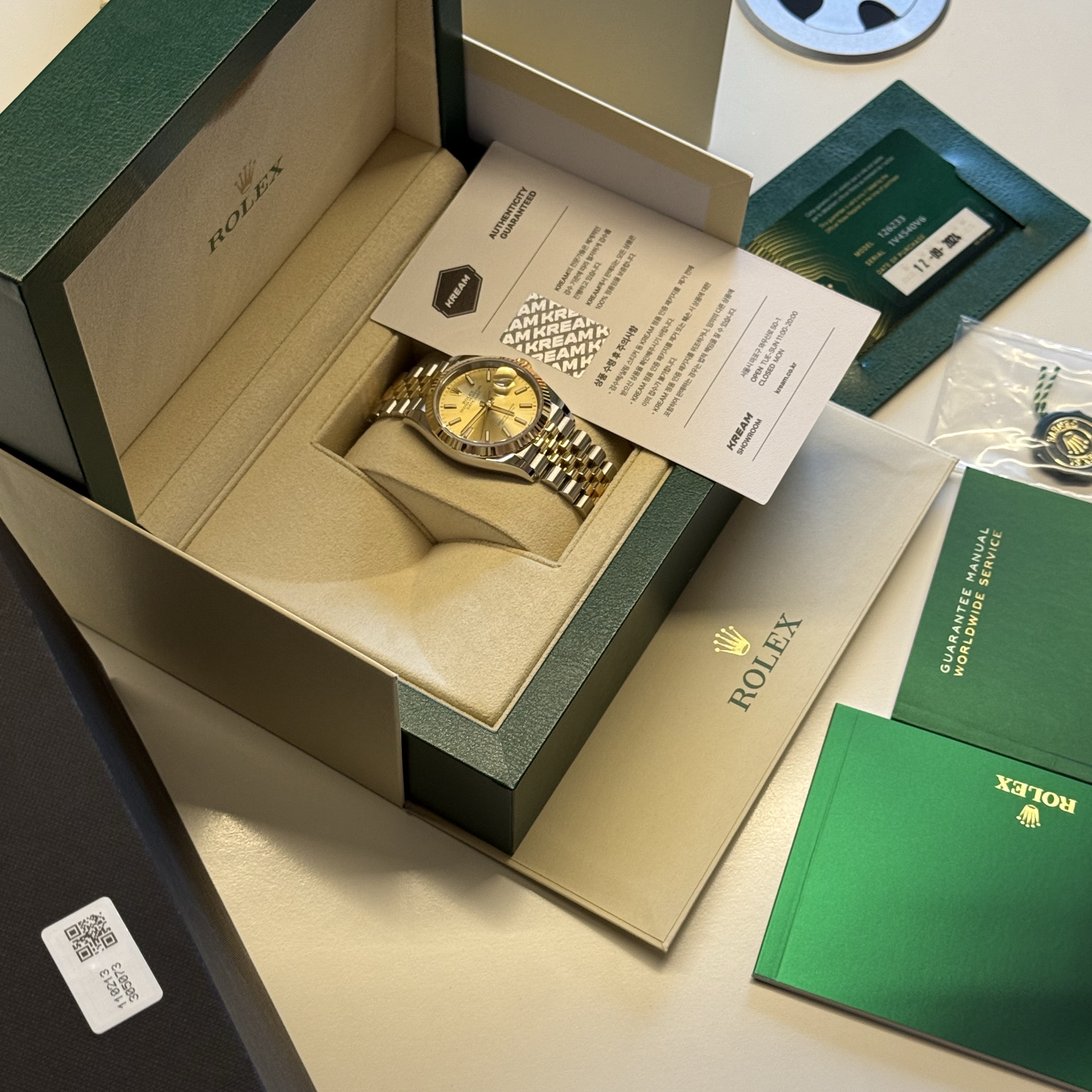 🇫🇴 (@00078) 님의 게시물 | KREAM