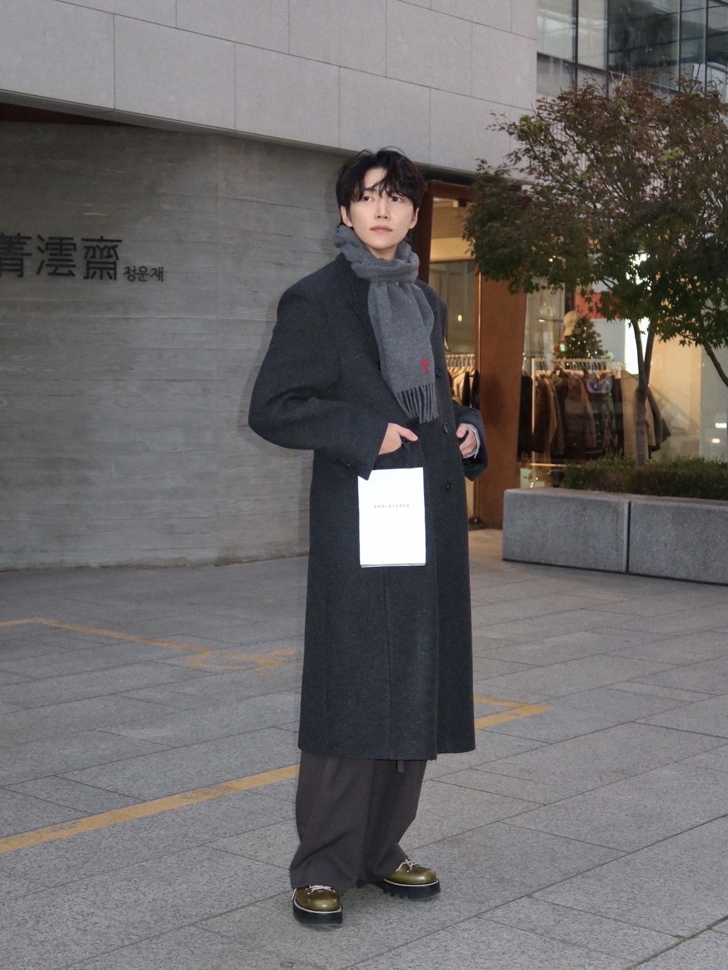 종현 (@h.yun_b) 님의 게시물 | KREAM