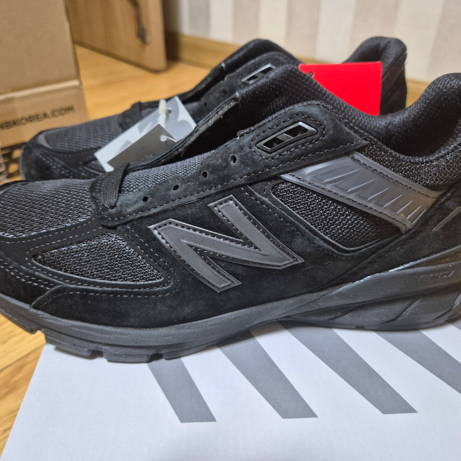 뉴발매니아 (@qv4tqq) 님의 게시물 | KREAM