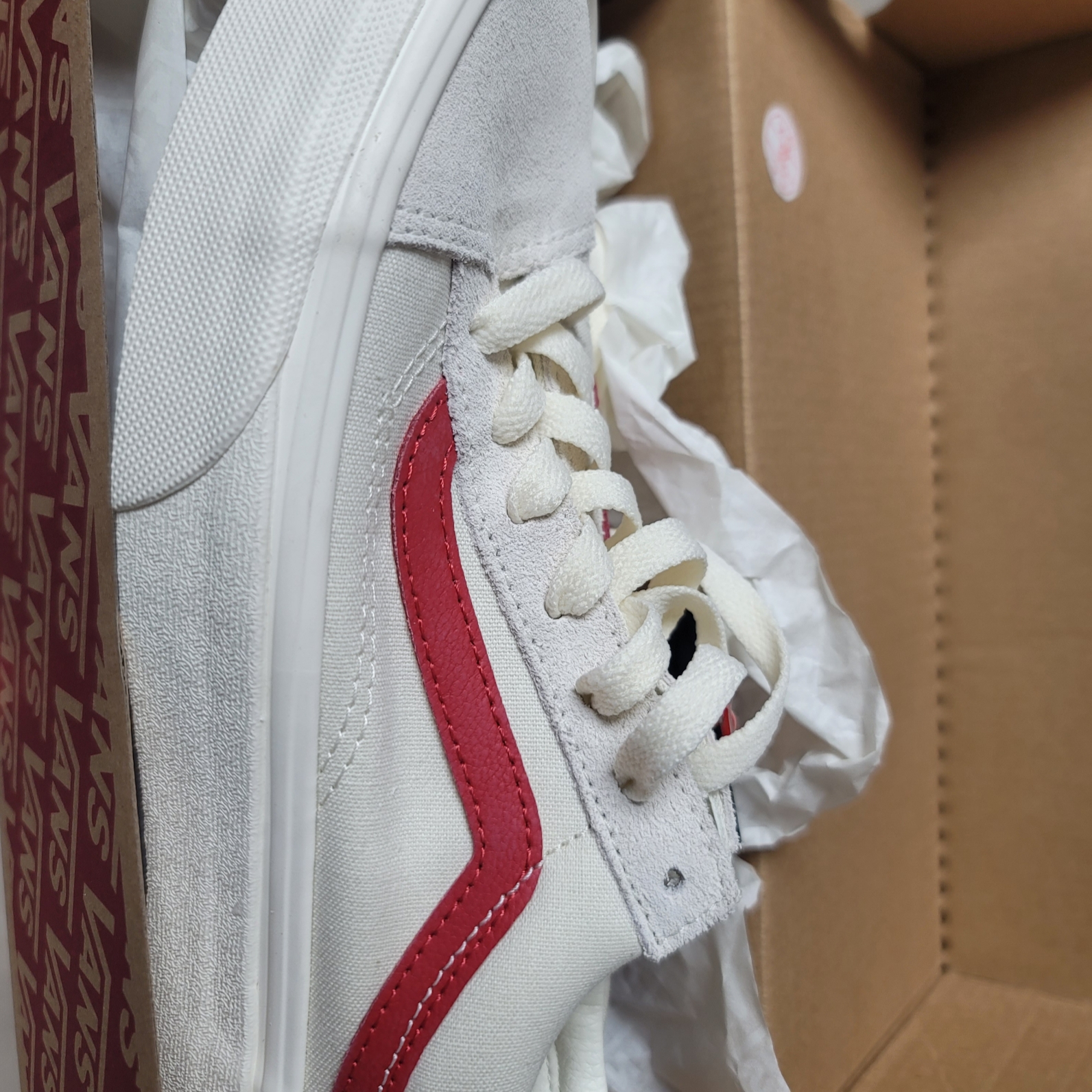 지삽 (@4lz9x5) 님의 게시물 | KREAM