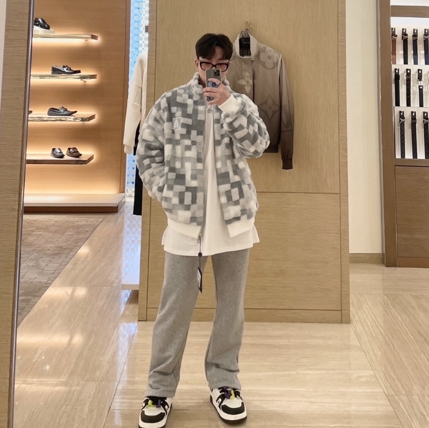 태현 (@henryhyeun) 님의 게시물 | KREAM