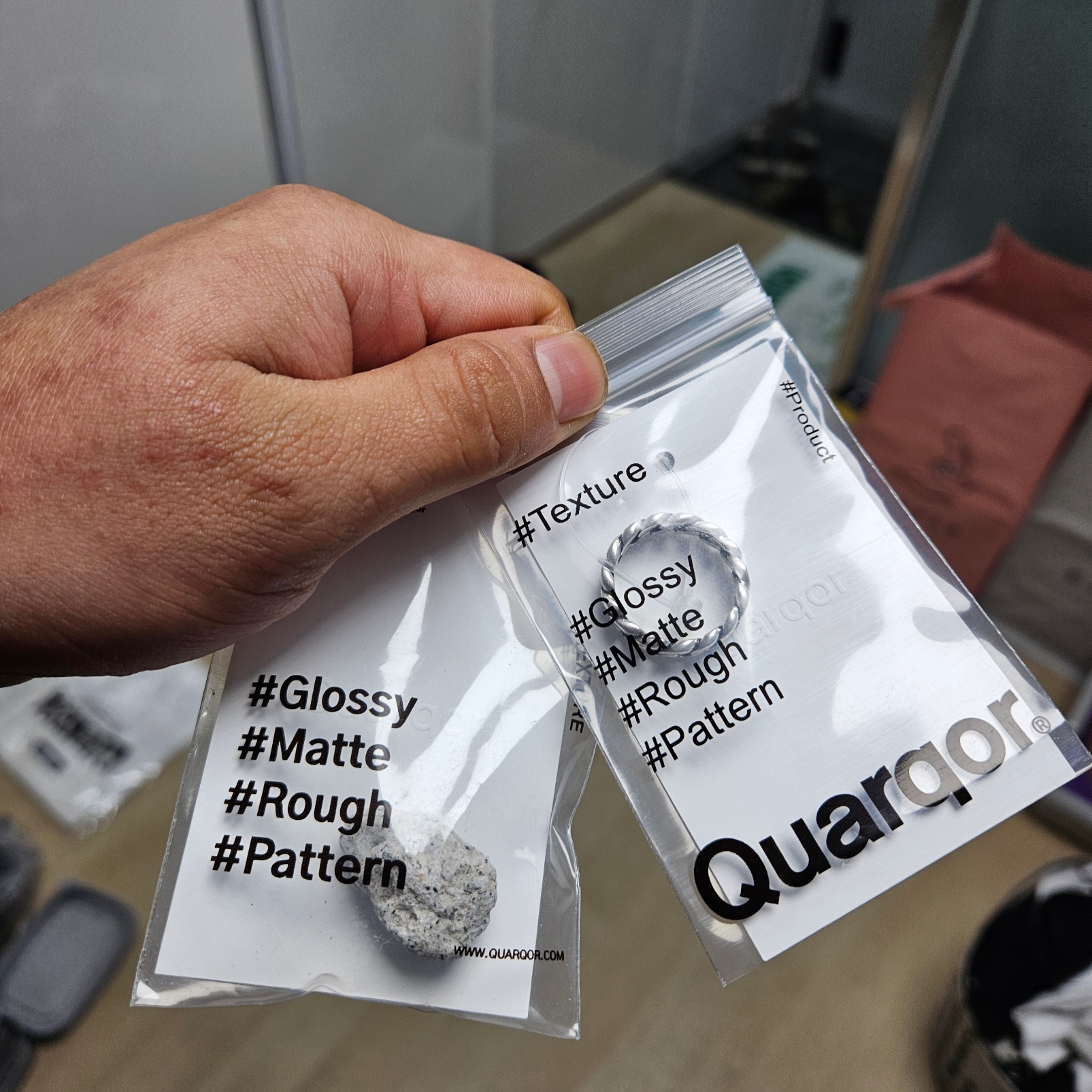 shgur89 (@ho__rorok) 님의 게시물 | KREAM