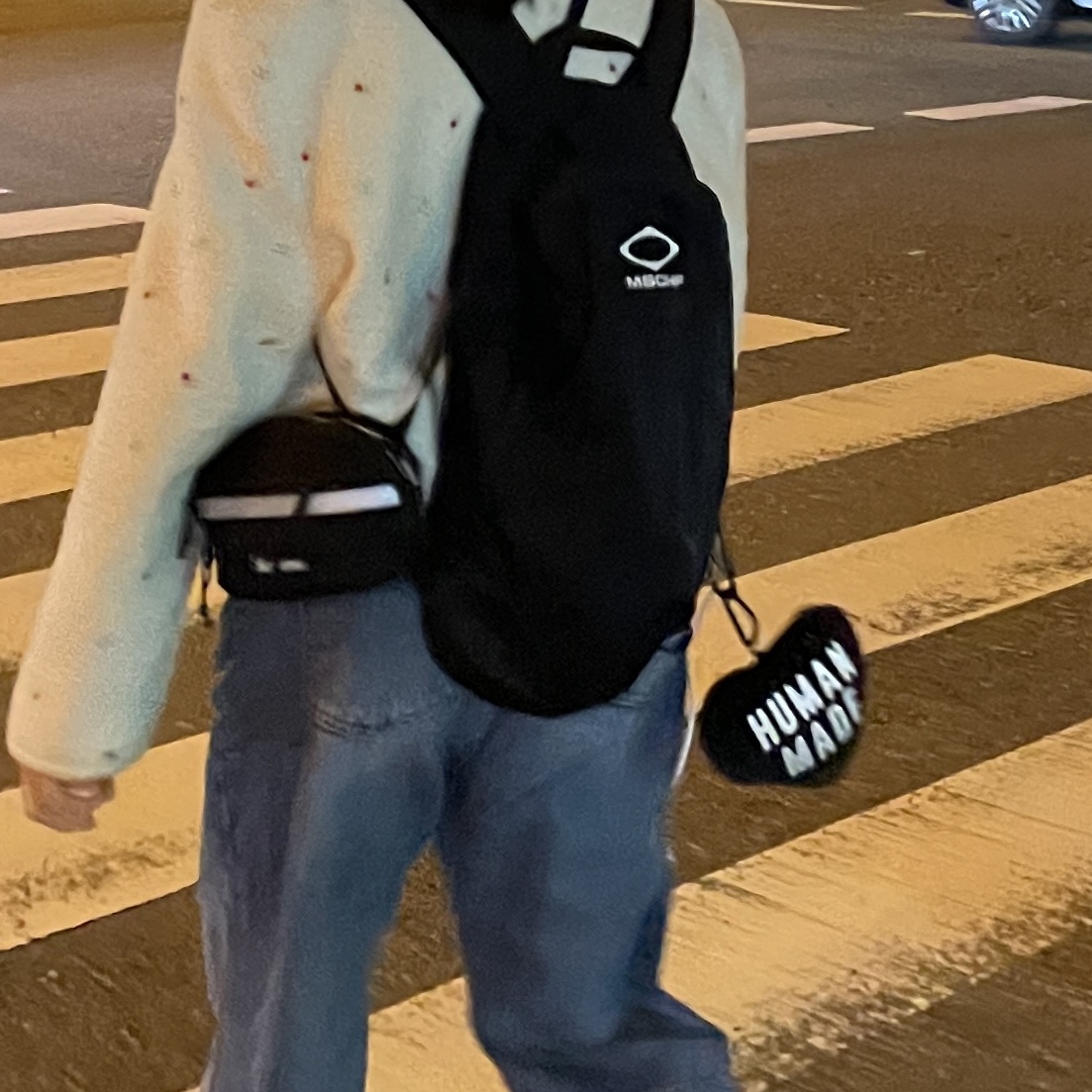 얼또 (@1130.xox) 님의 게시물 | KREAM