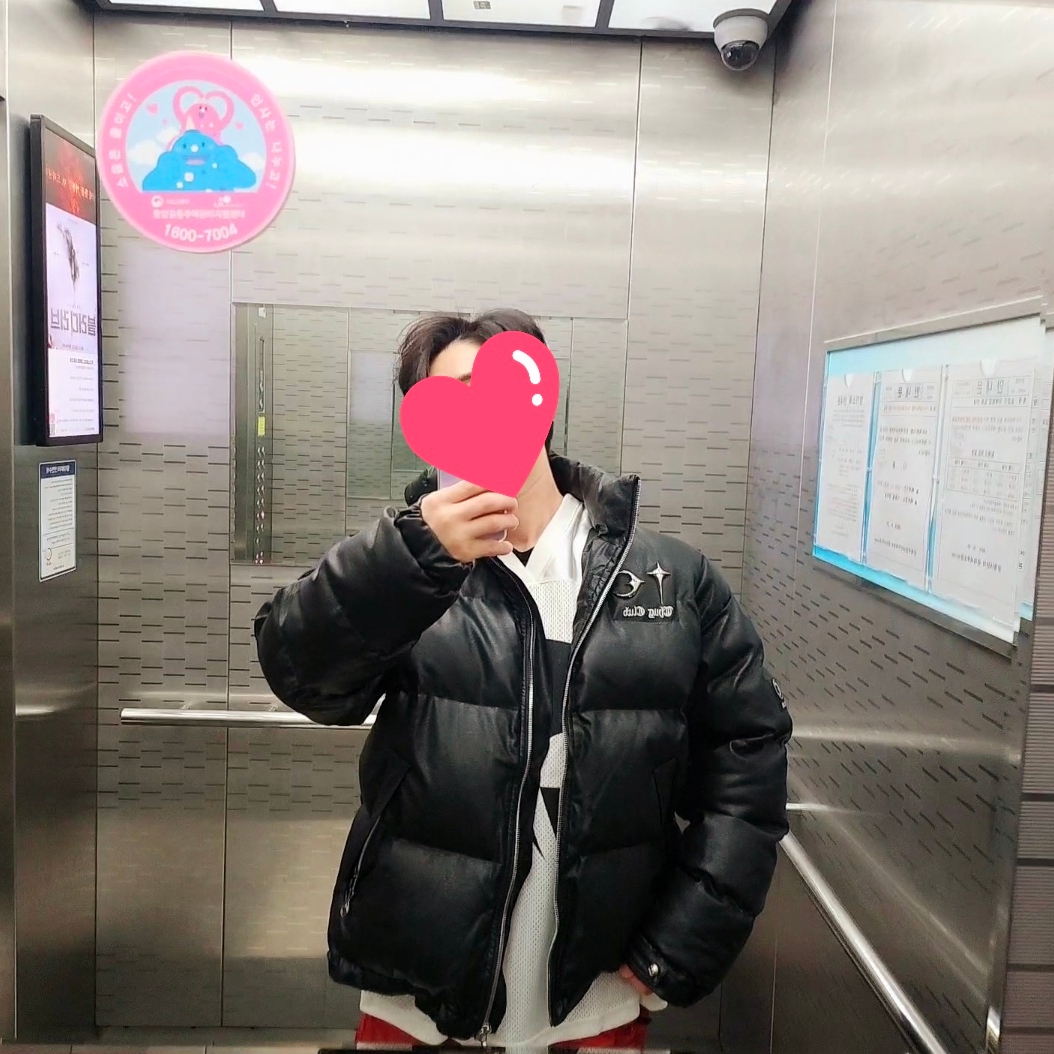 (@jong7759) 님의 게시물 | KREAM