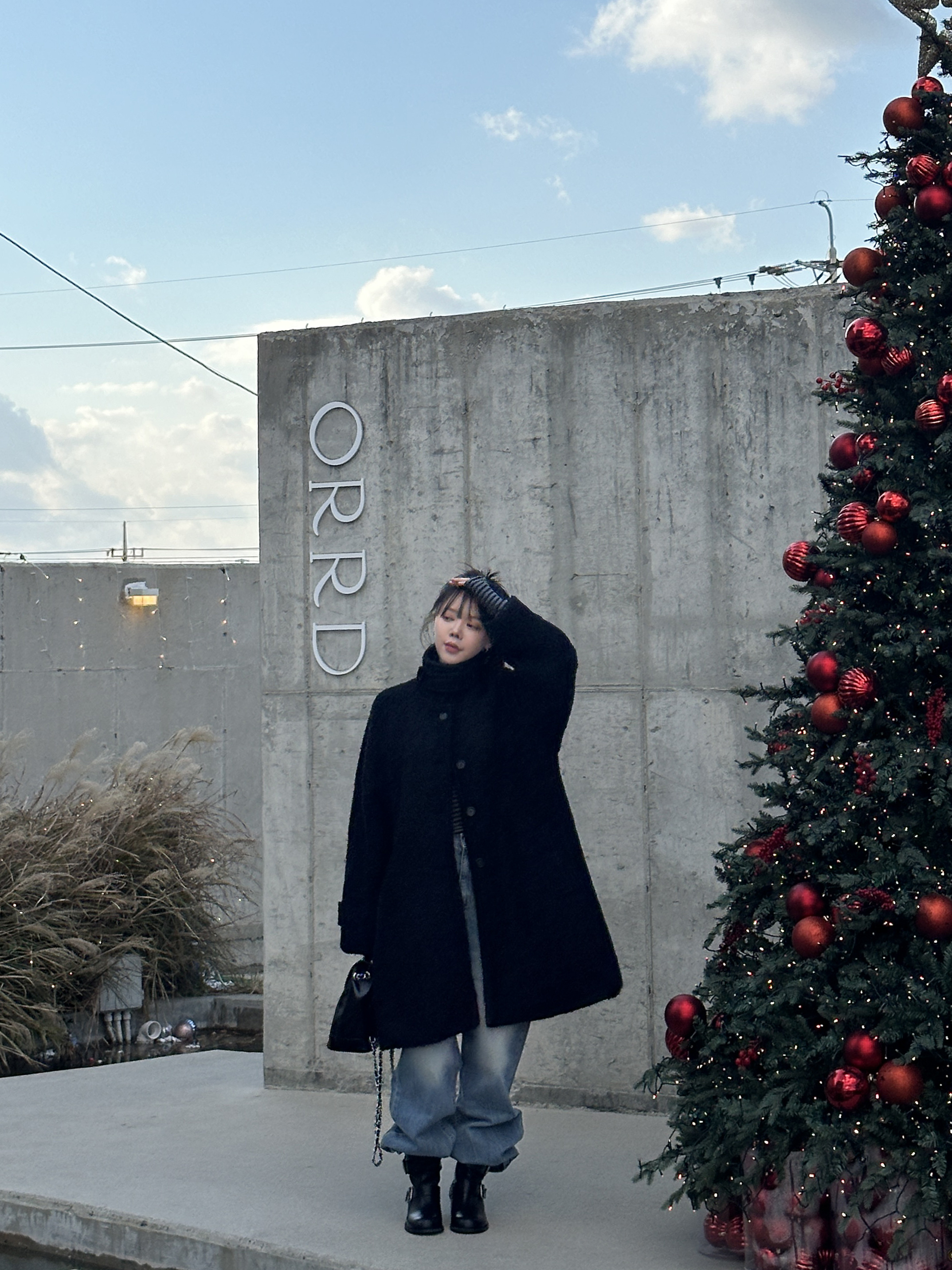 밈주 (@mim_mio) 님의 게시물 | KREAM