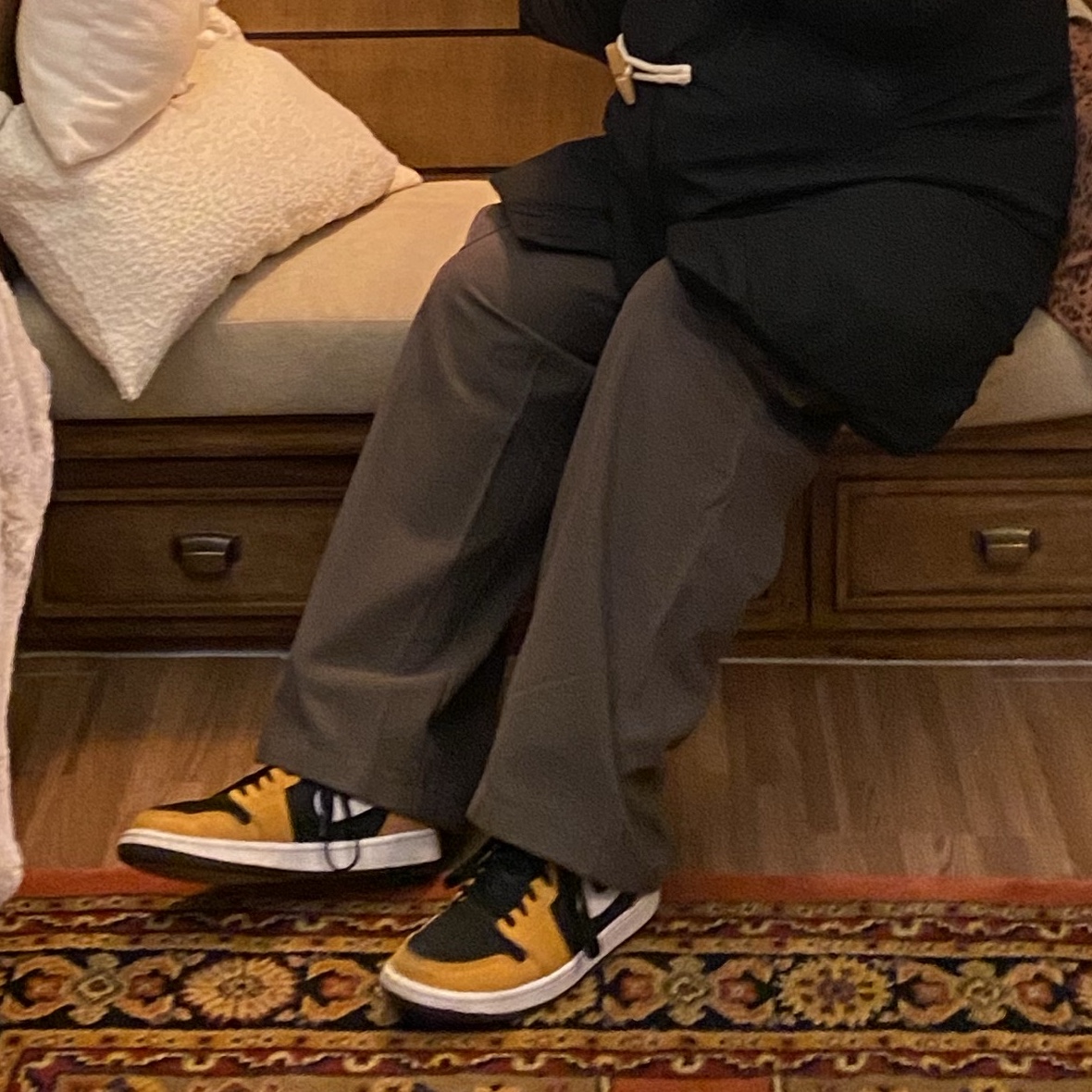 9년차 슈덕 고인물 🦕 (@shoe_bread) 님의 게시물 | KREAM