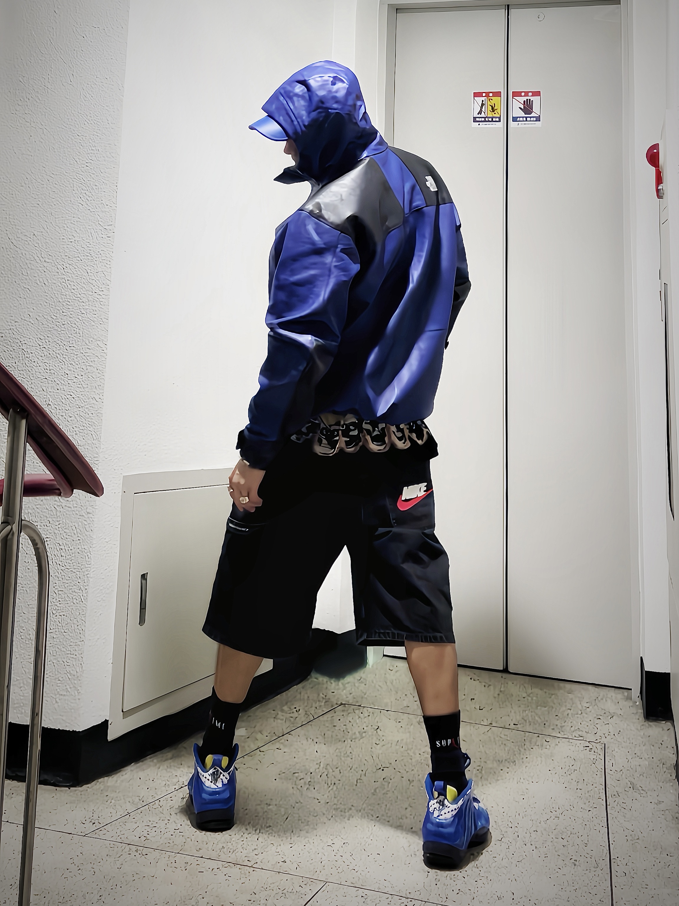 Instagram@hi... (@highbrow_fr...) 님의 게시물 | KREAM