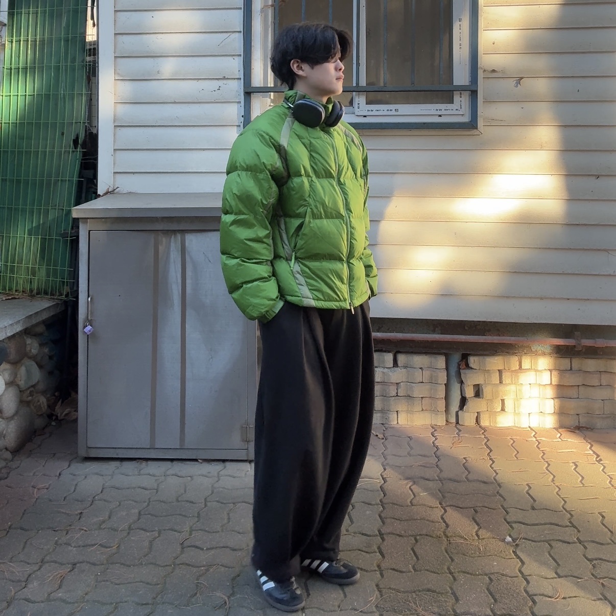 얼죽아💚 | KREAM