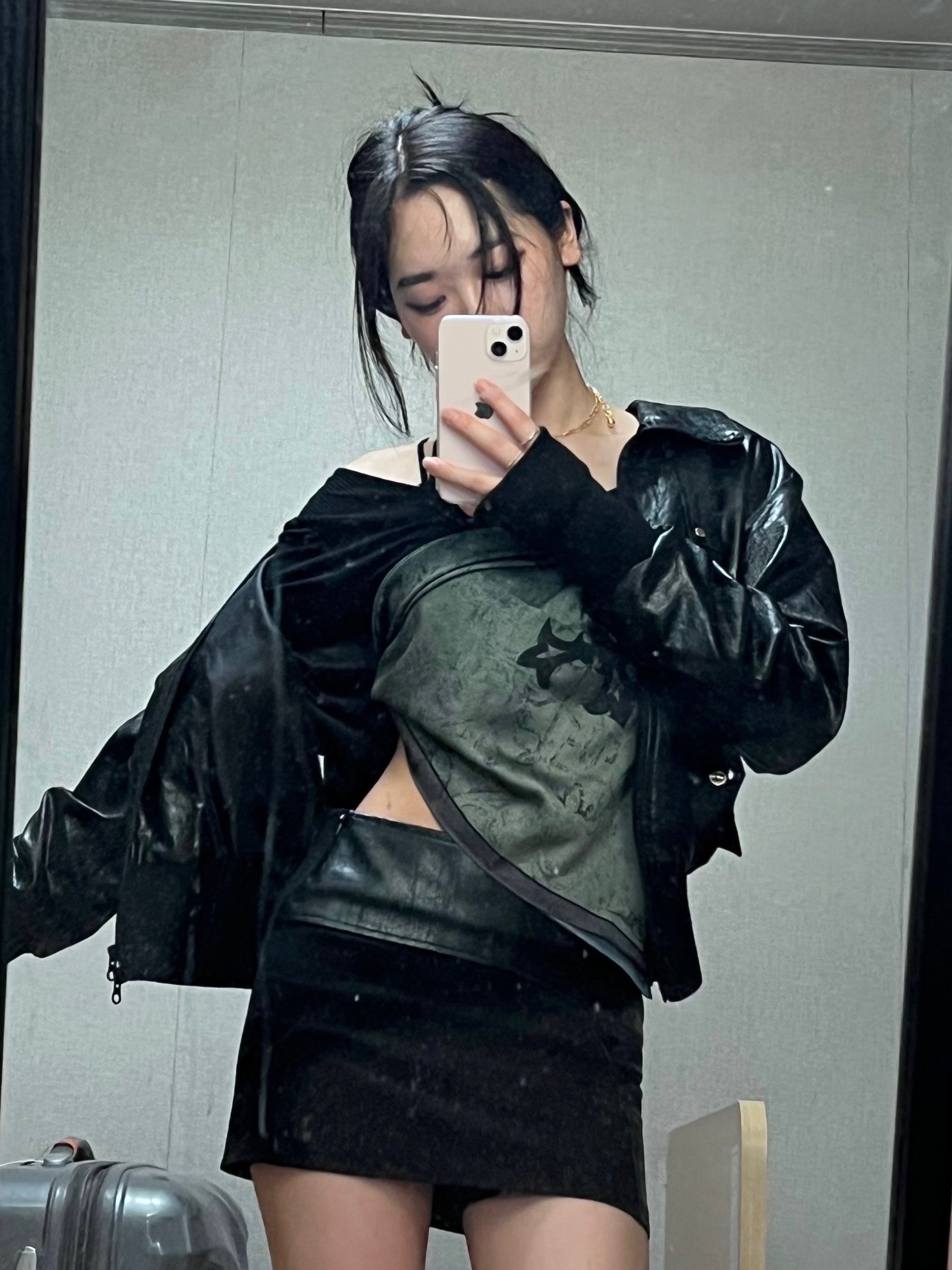 instagram @s... (@sesiumii) 님의 게시물 | KREAM