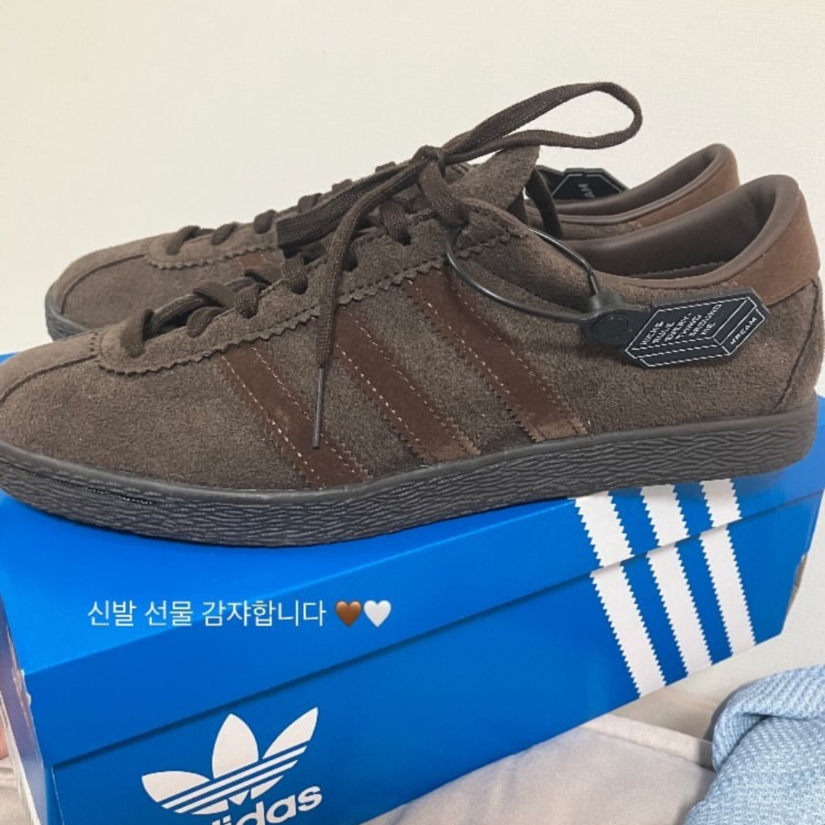 tlsrhwmfld (@84dvas4h) 님의 게시물 | KREAM