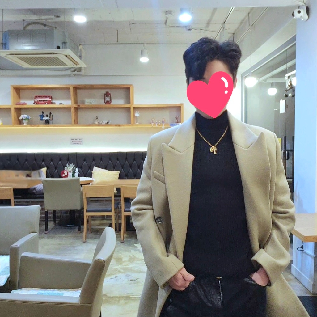 (@jong7759) 님의 게시물 | KREAM