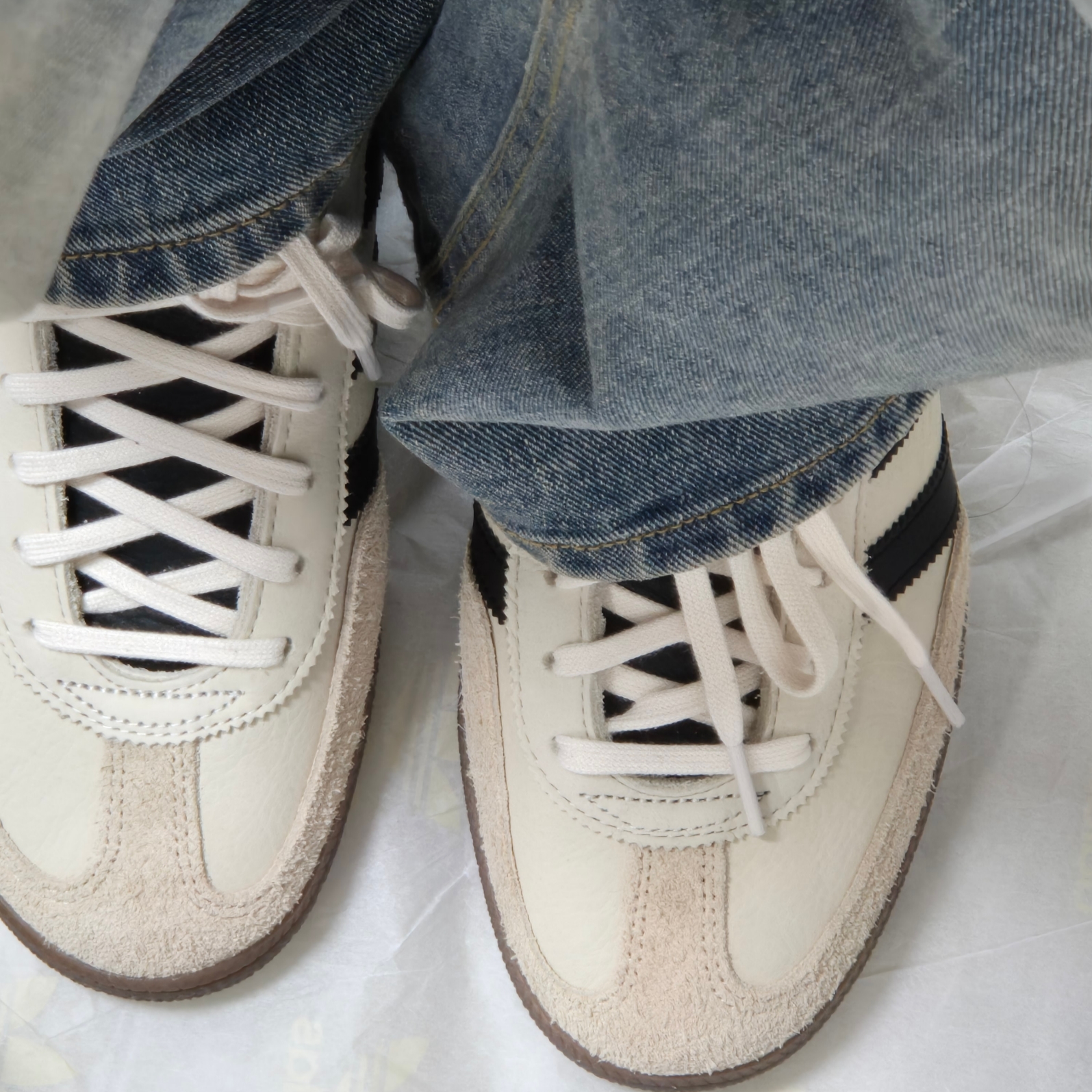 (@macaronron) 님의 게시물 | KREAM