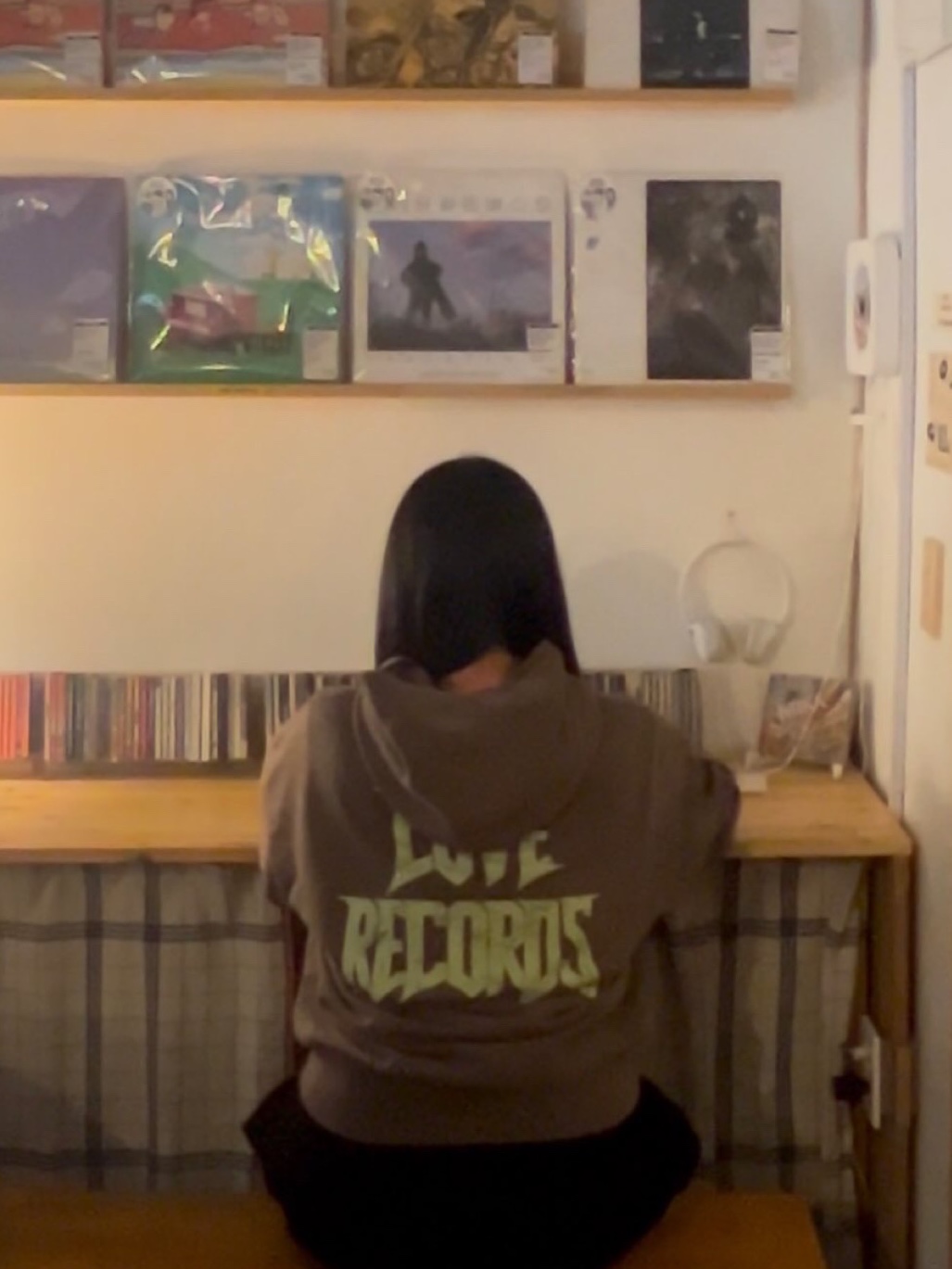 L♥VE REC♥RDS | KREAM