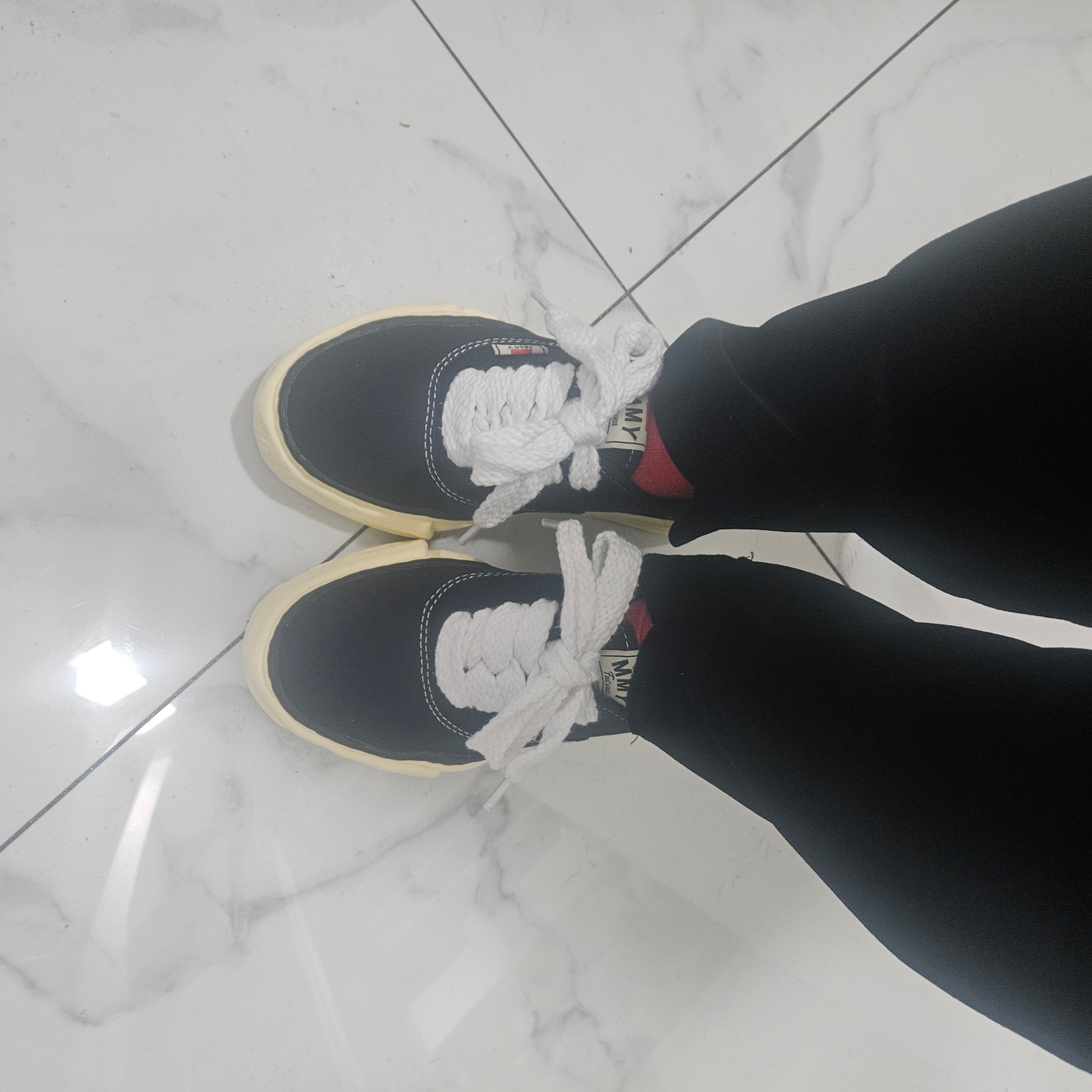 세벙. (@s.se_young) 님의 게시물 | KREAM