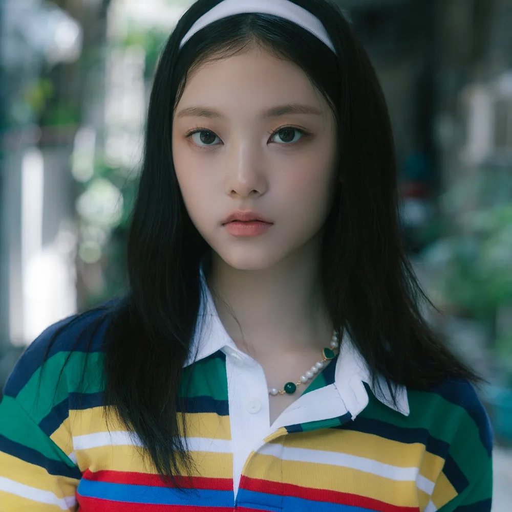 뉴진스 해린 | KREAM