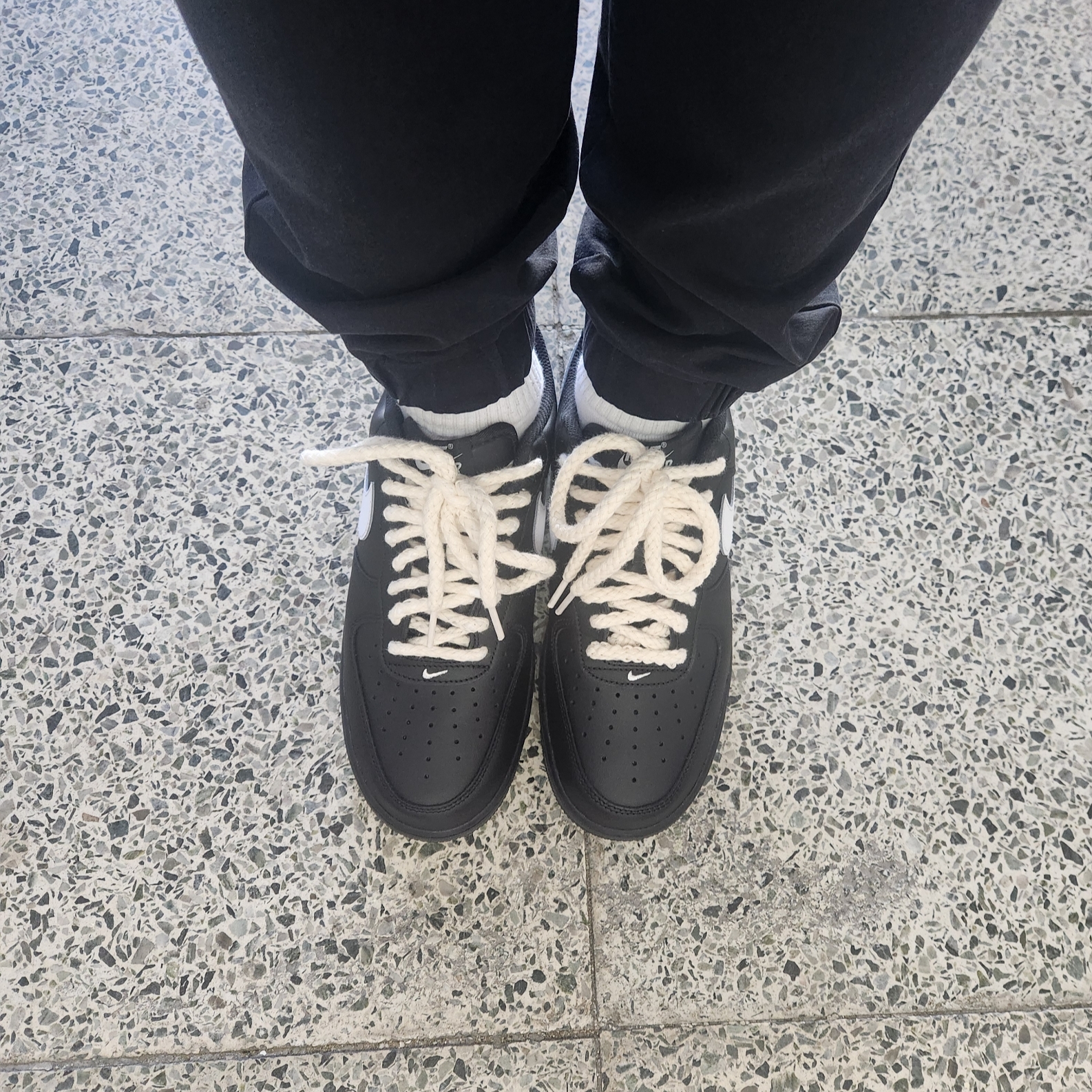 이쁘네요ㅎ | KREAM