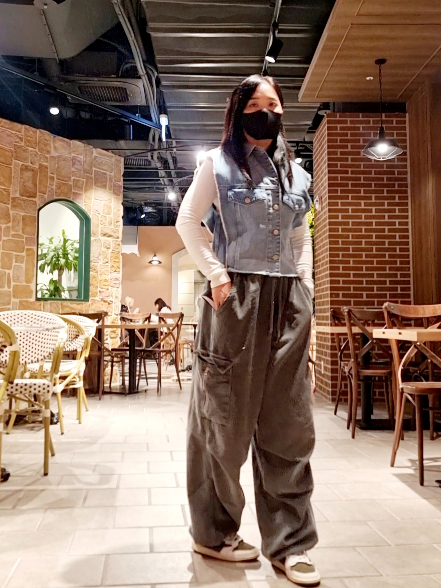 이사벨마랑 청조끼 태그 하고 싶당 ㅎ | KREAM