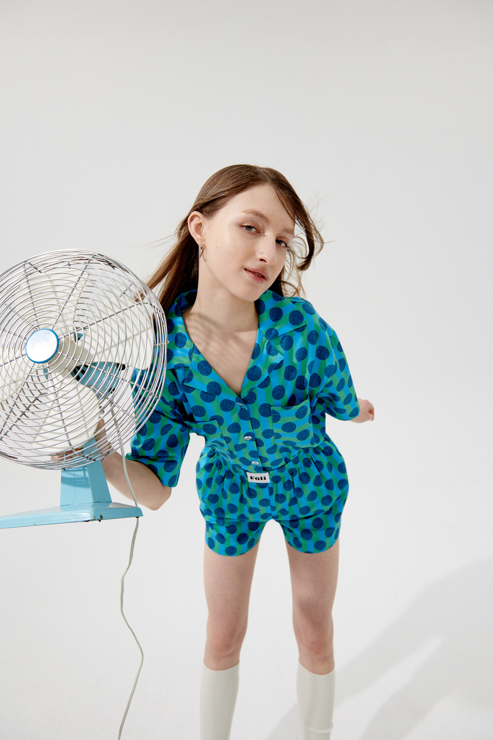 폴리 우먼 폴리데이 스트라이프 파자마 세트 그린 | Foli | KREAM