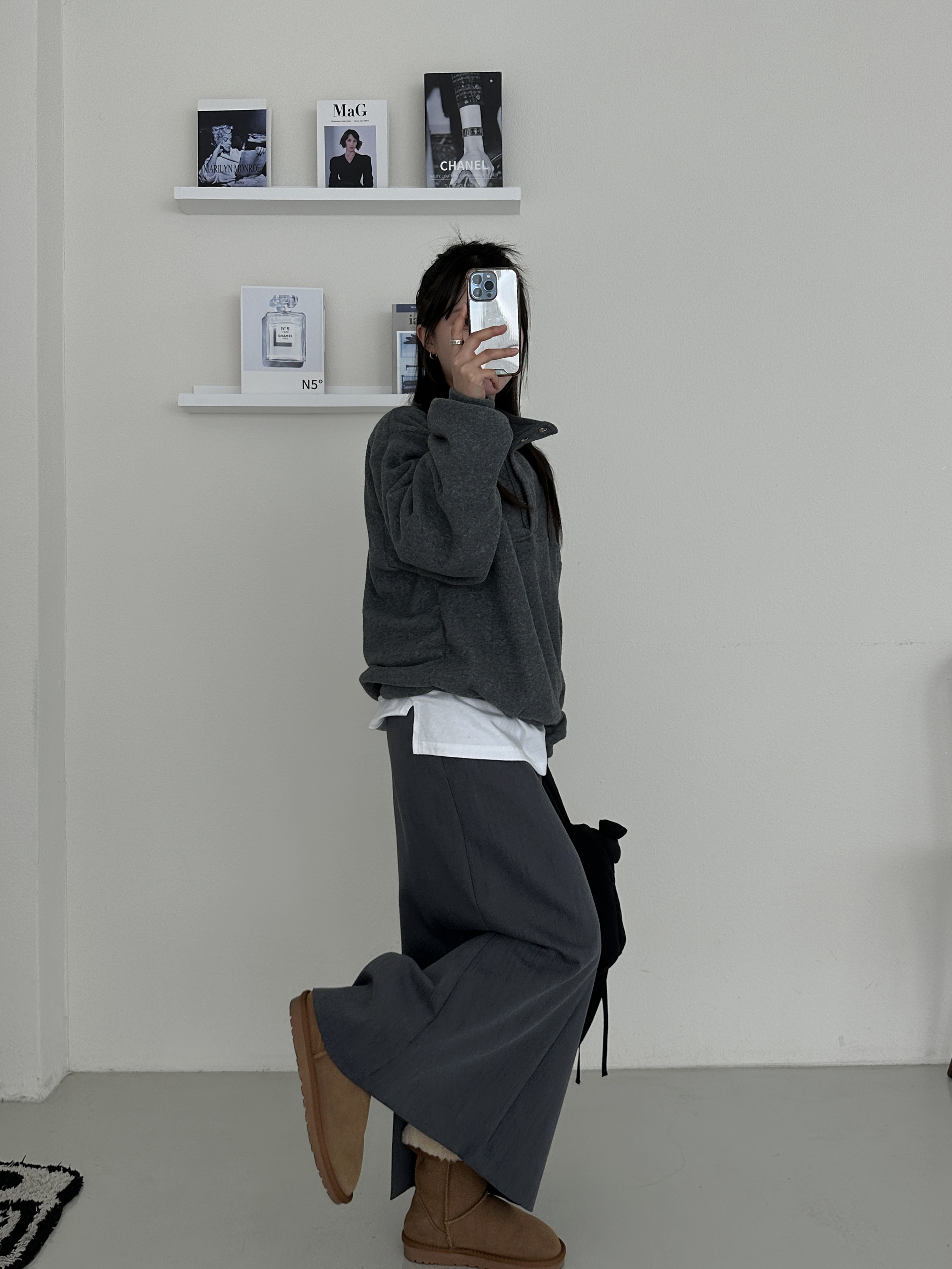 밈주 (@mim_mio) 님의 게시물 | KREAM