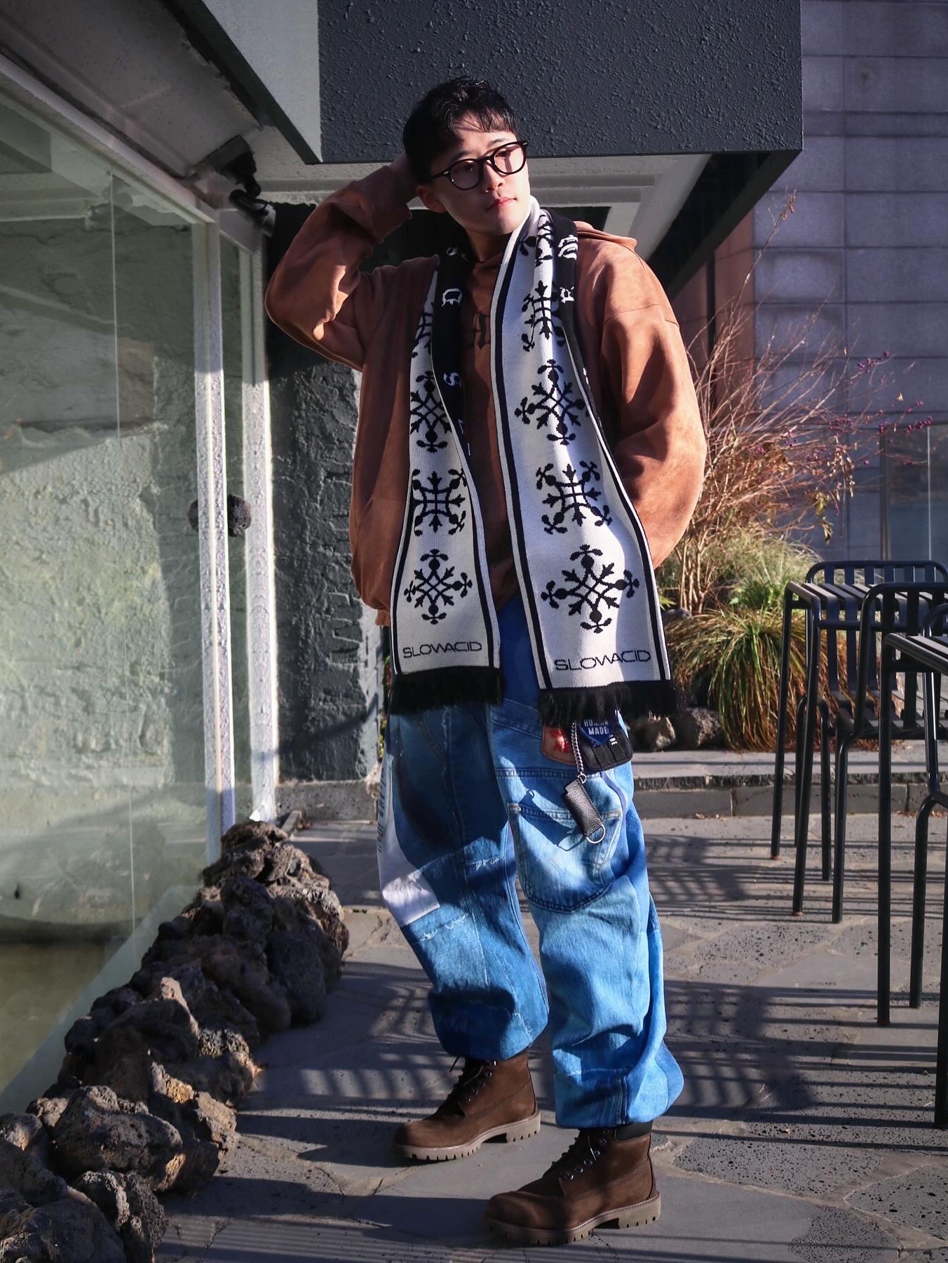 탁 (@tak_s) 님의 게시물 | KREAM