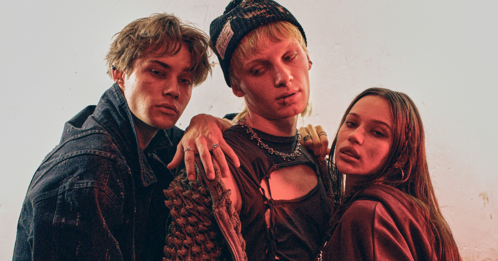 MELLOW 단독 시즌오프 | KREAM