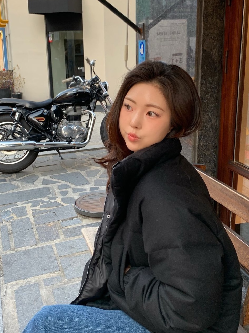 hiphop_moment (@hiphop_moment) 님의 게시물 | KREAM