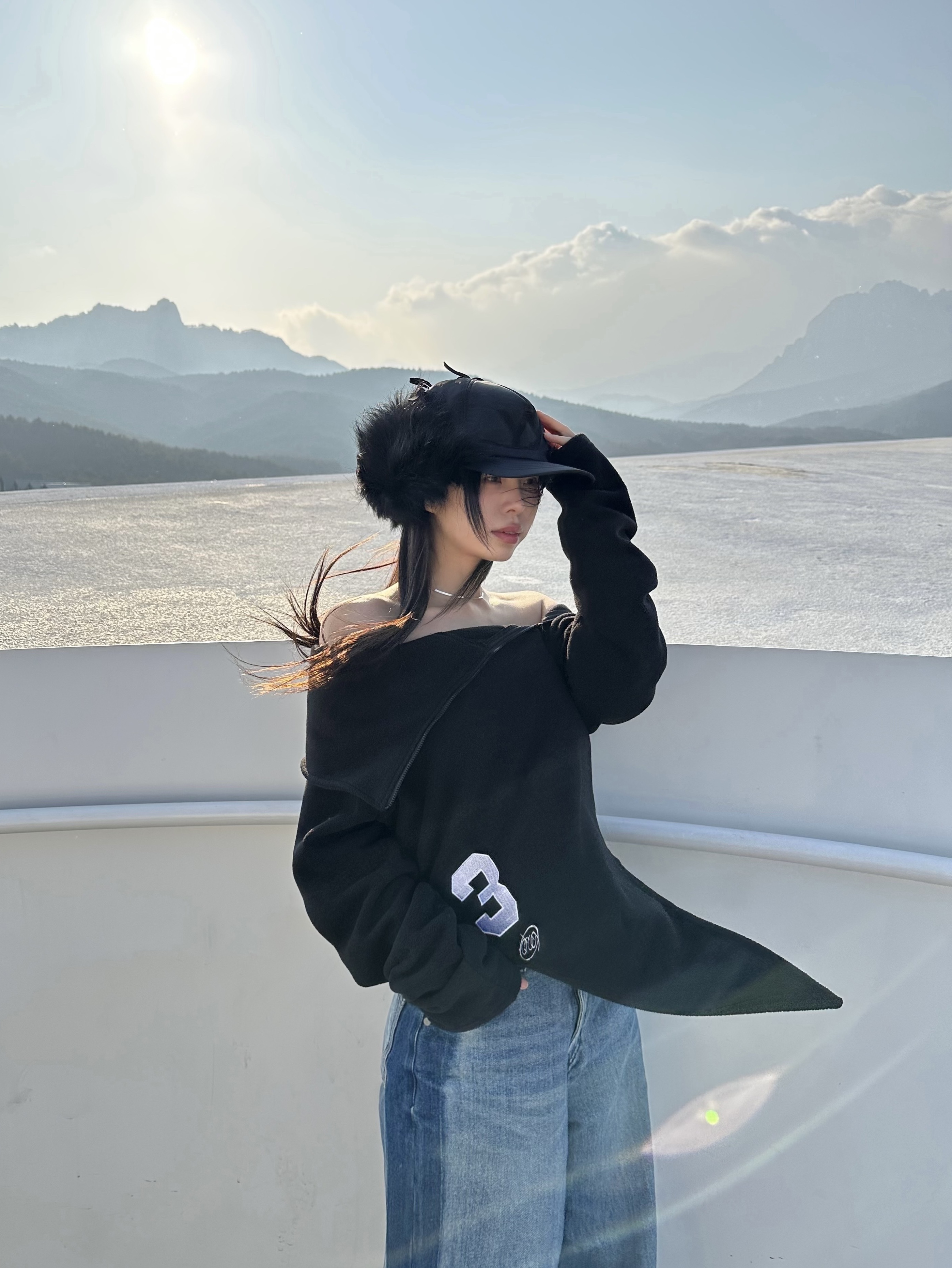 (@hugme_04) 님의 게시물 | KREAM