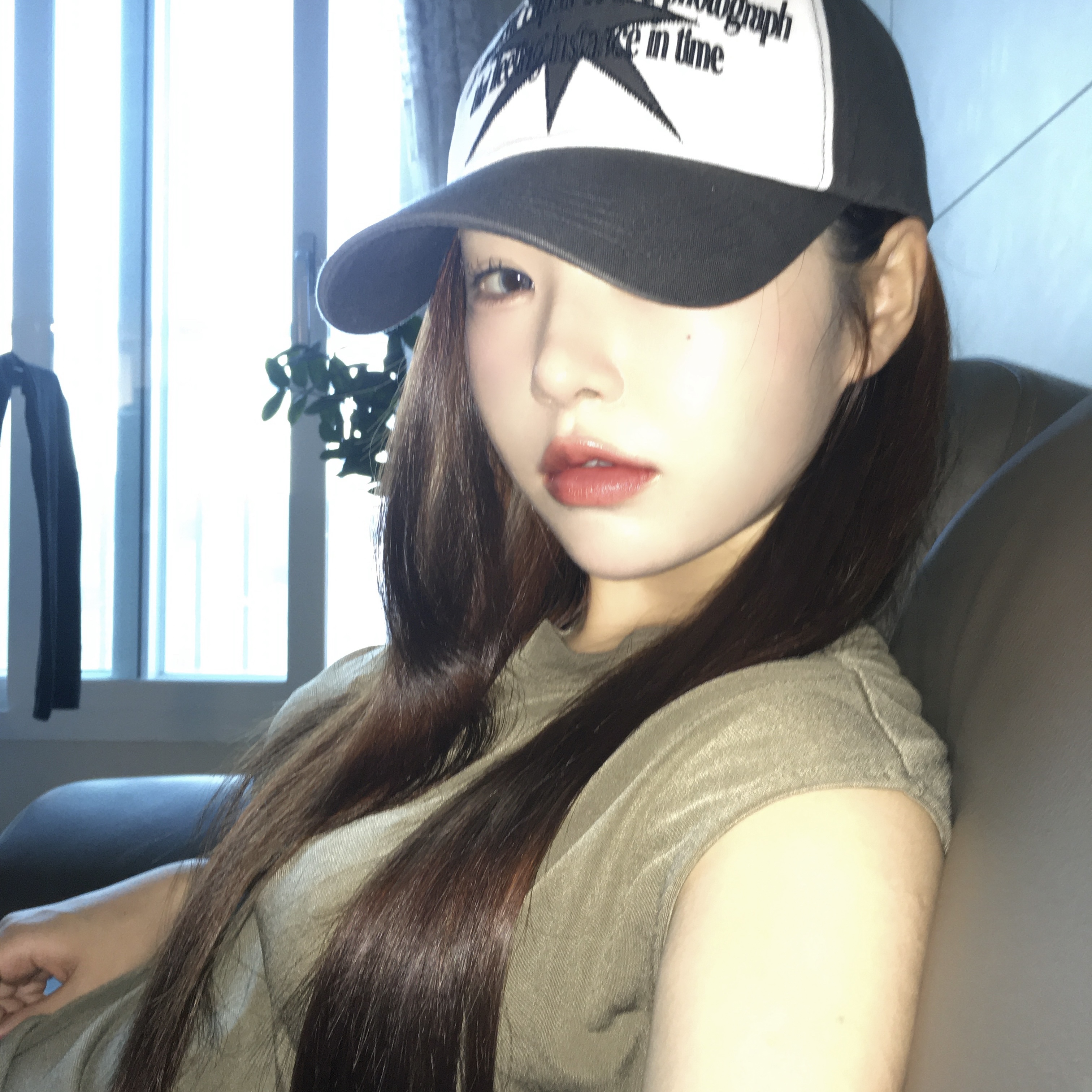 illigo (@illigo) 님의 게시물 | KREAM