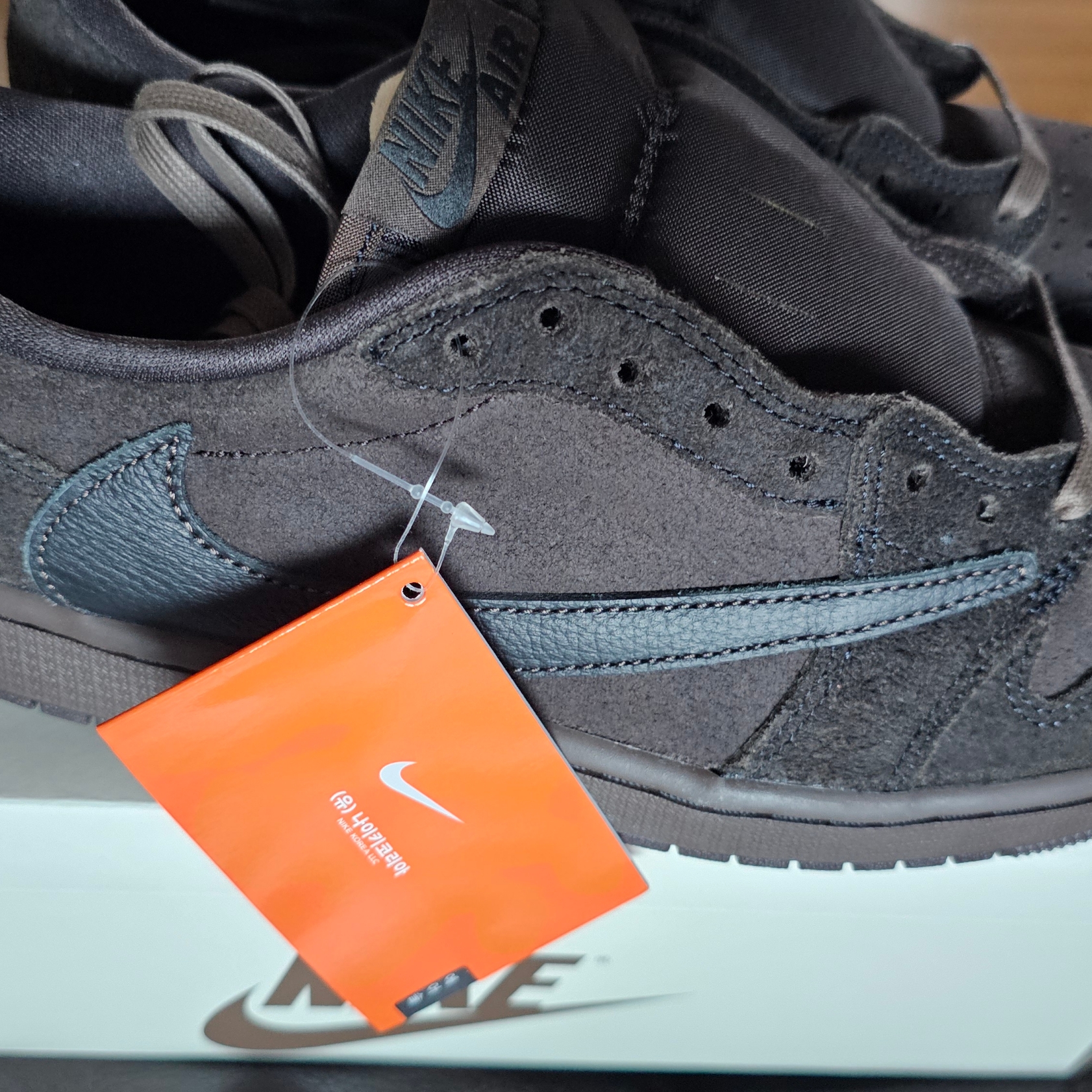 밋밋하다고들 해도 나에겐 최애~ | KREAM