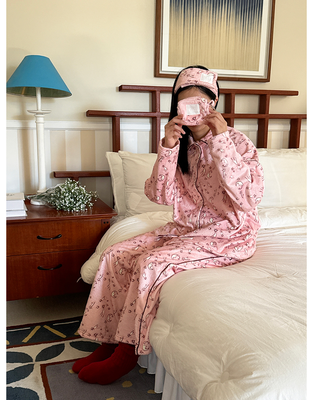 폴리 우먼 플러피 파자마 세트 스타 | Foli | KREAM