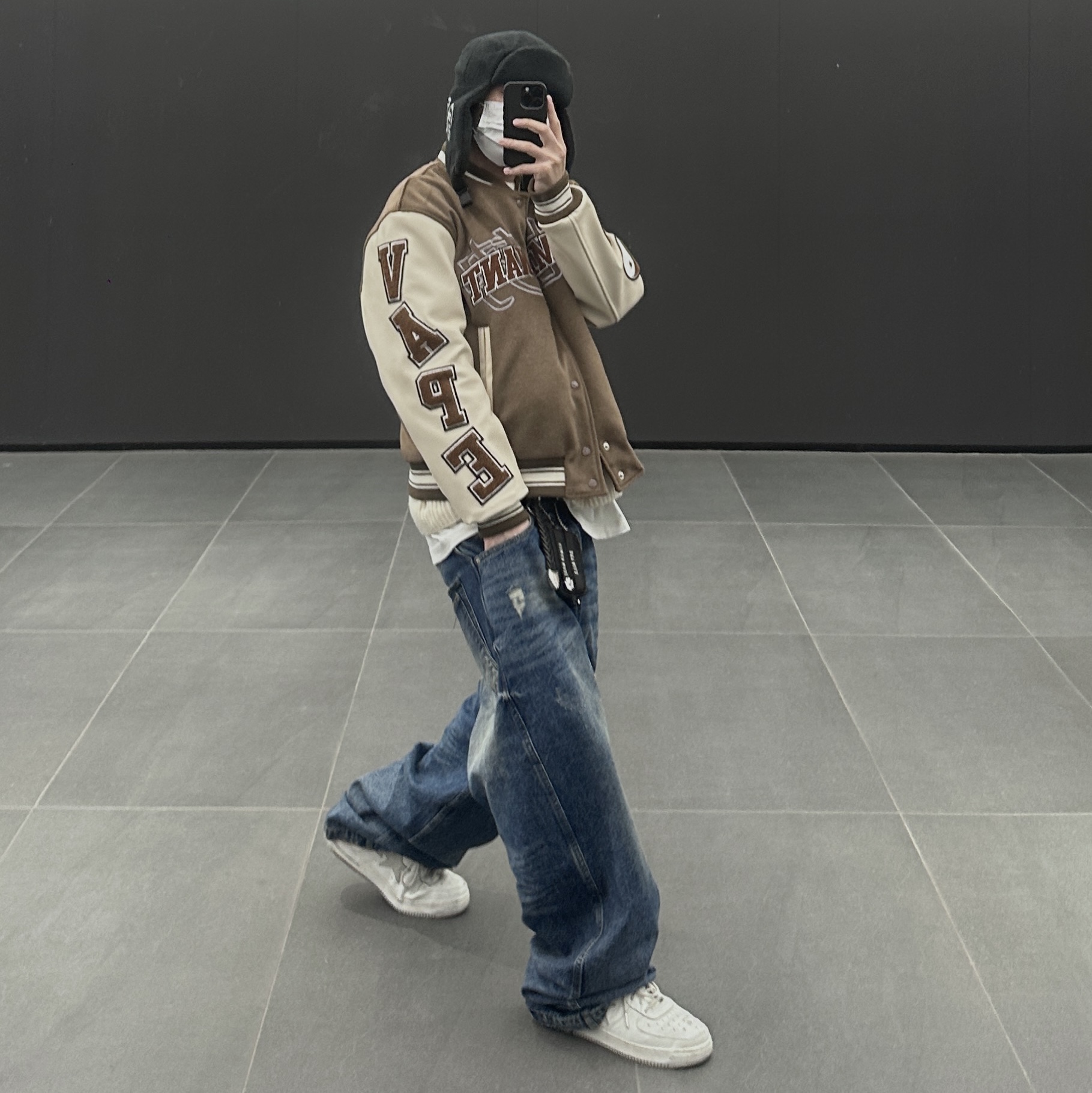 (@ho_jxng) 님의 게시물 | KREAM