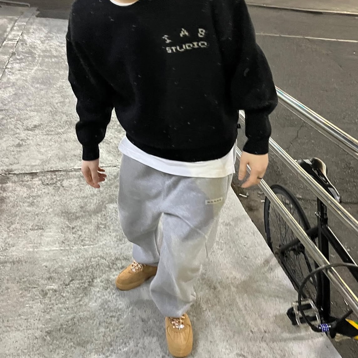 (@goodvibesonlyy) 님의 게시물 | KREAM