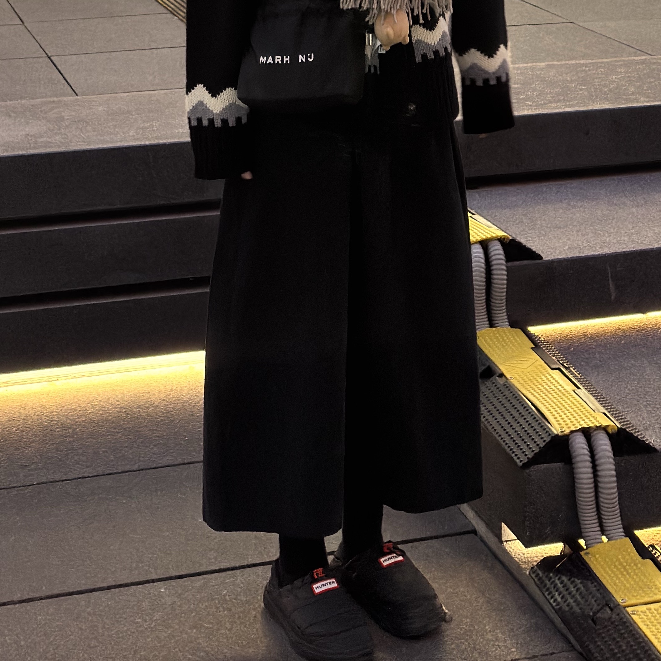 tla5826 (@srsr_a) 님의 게시물 | KREAM