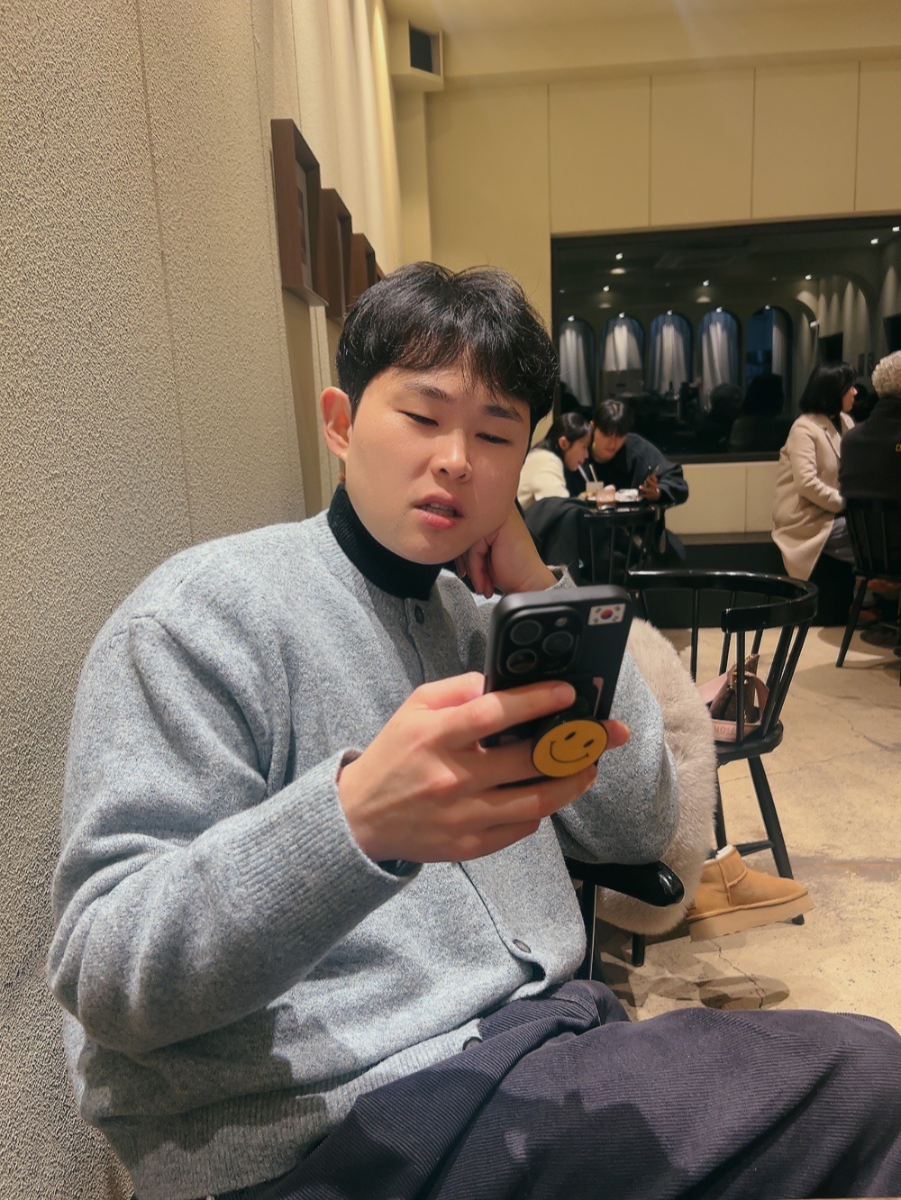 (@moonbogood) 님의 게시물 | KREAM