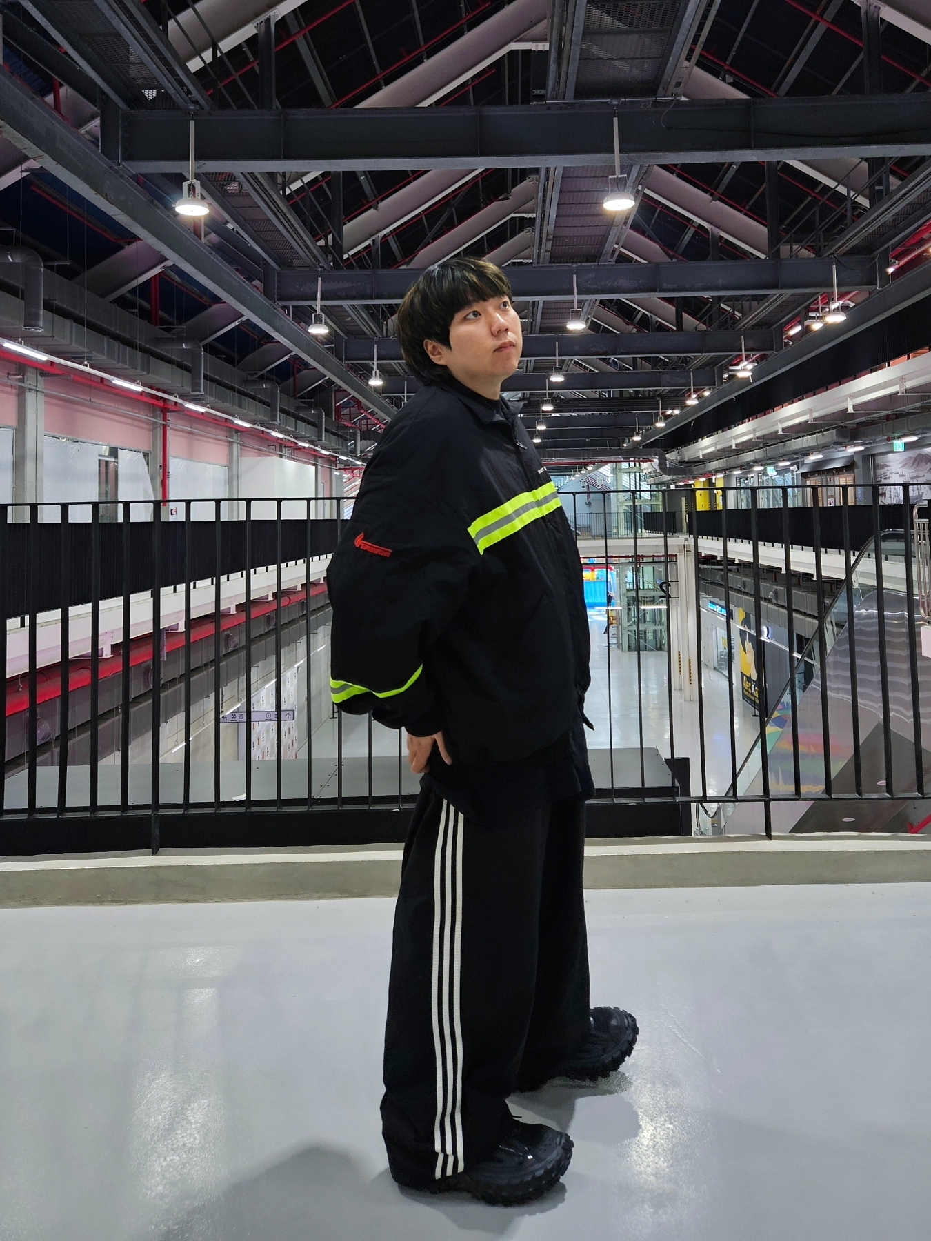 jun_beommmmmmm (@jun_beommmmmmm) 님의 게시물 | KREAM