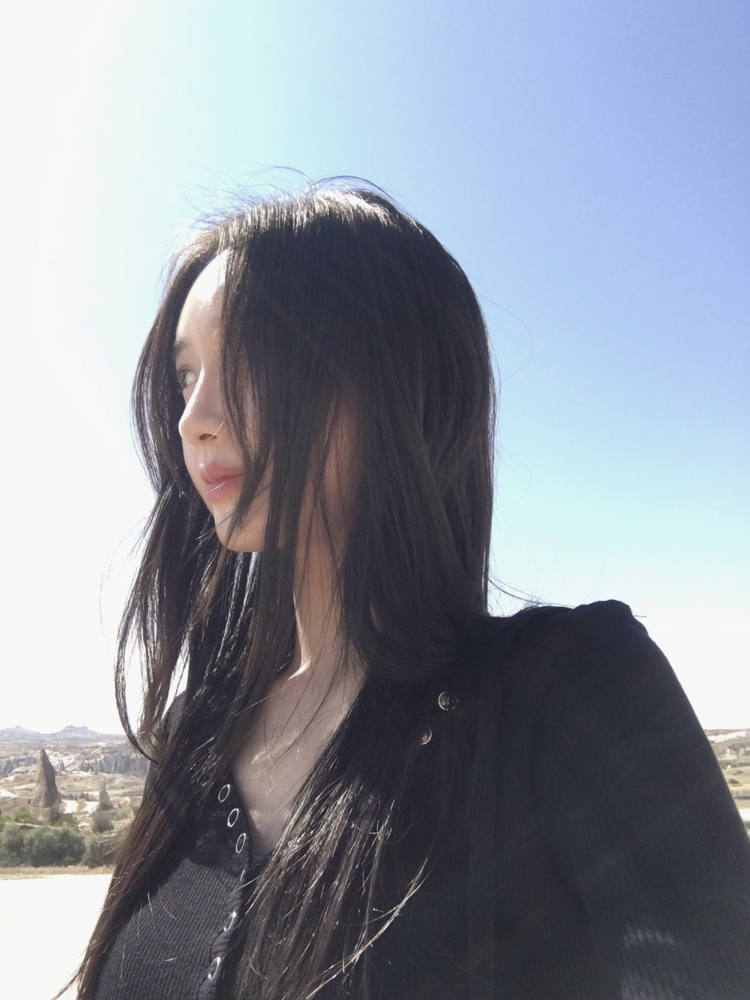 (@owlhuii) 님의 게시물 | KREAM