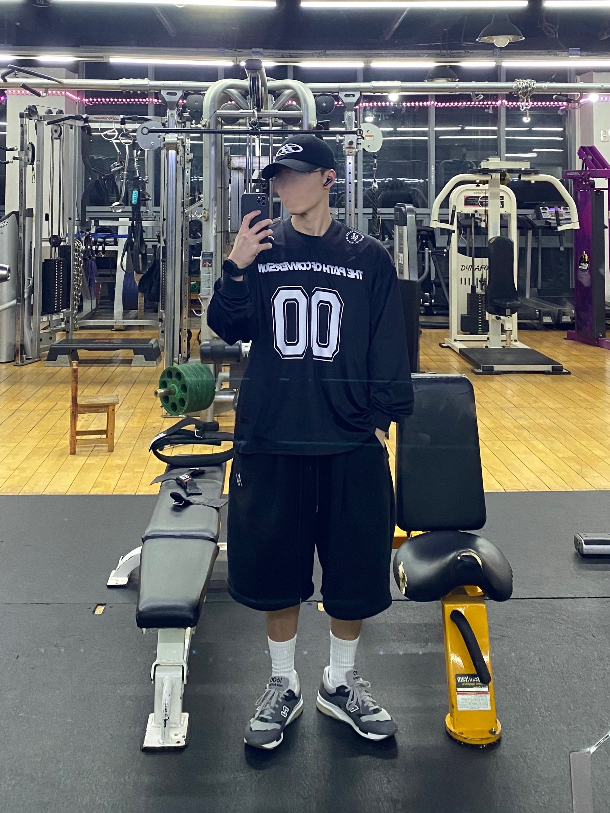 최얀 (@han.sta) 님의 게시물 | KREAM