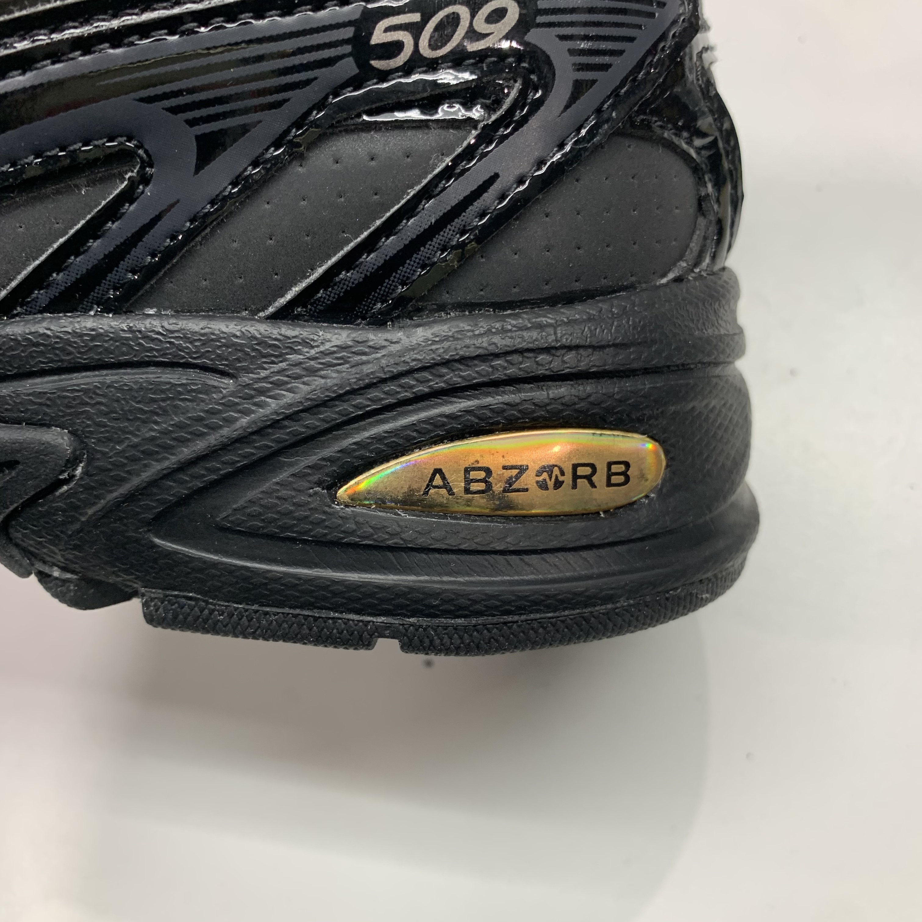 뉴발란스 509 블랙 | KREAM