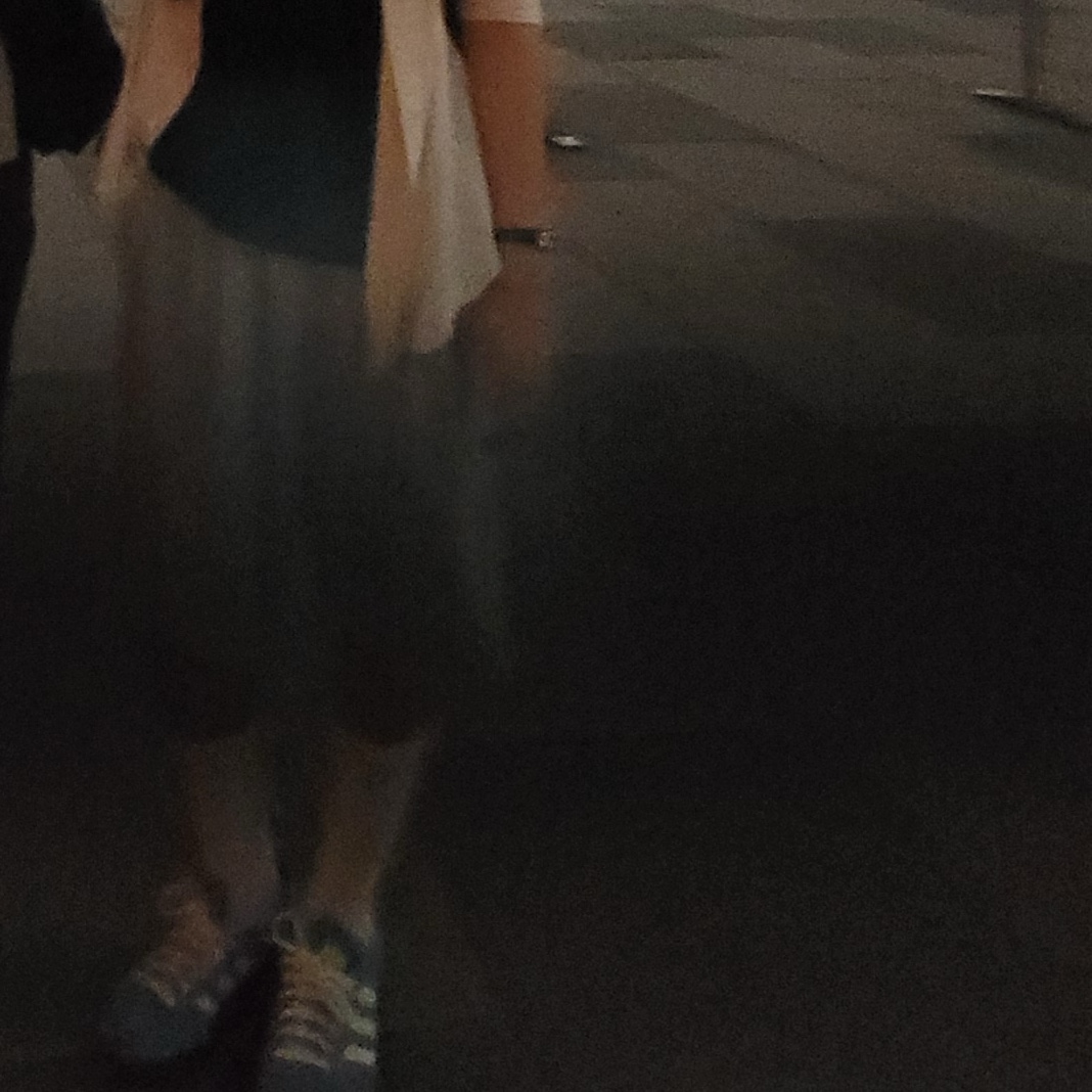 yhxvxq7xv2 (@wdzjgu) 님의 게시물 | KREAM