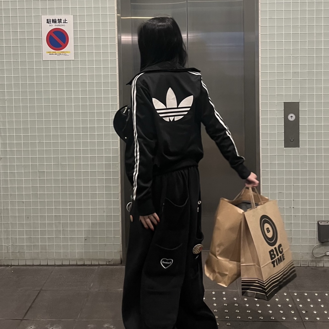 채이안 (@42.3024) 님의 게시물 | KREAM