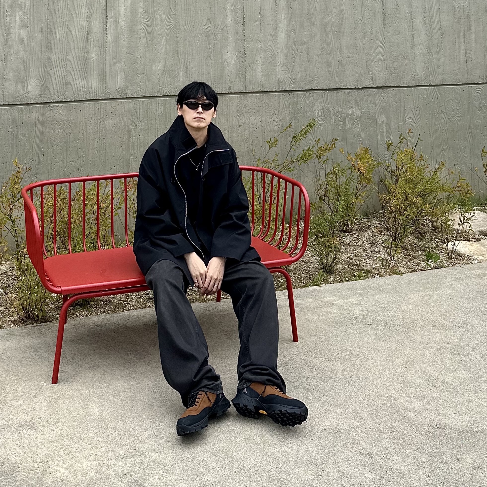 장롱이 (@_zanglong) 님의 게시물 | KREAM