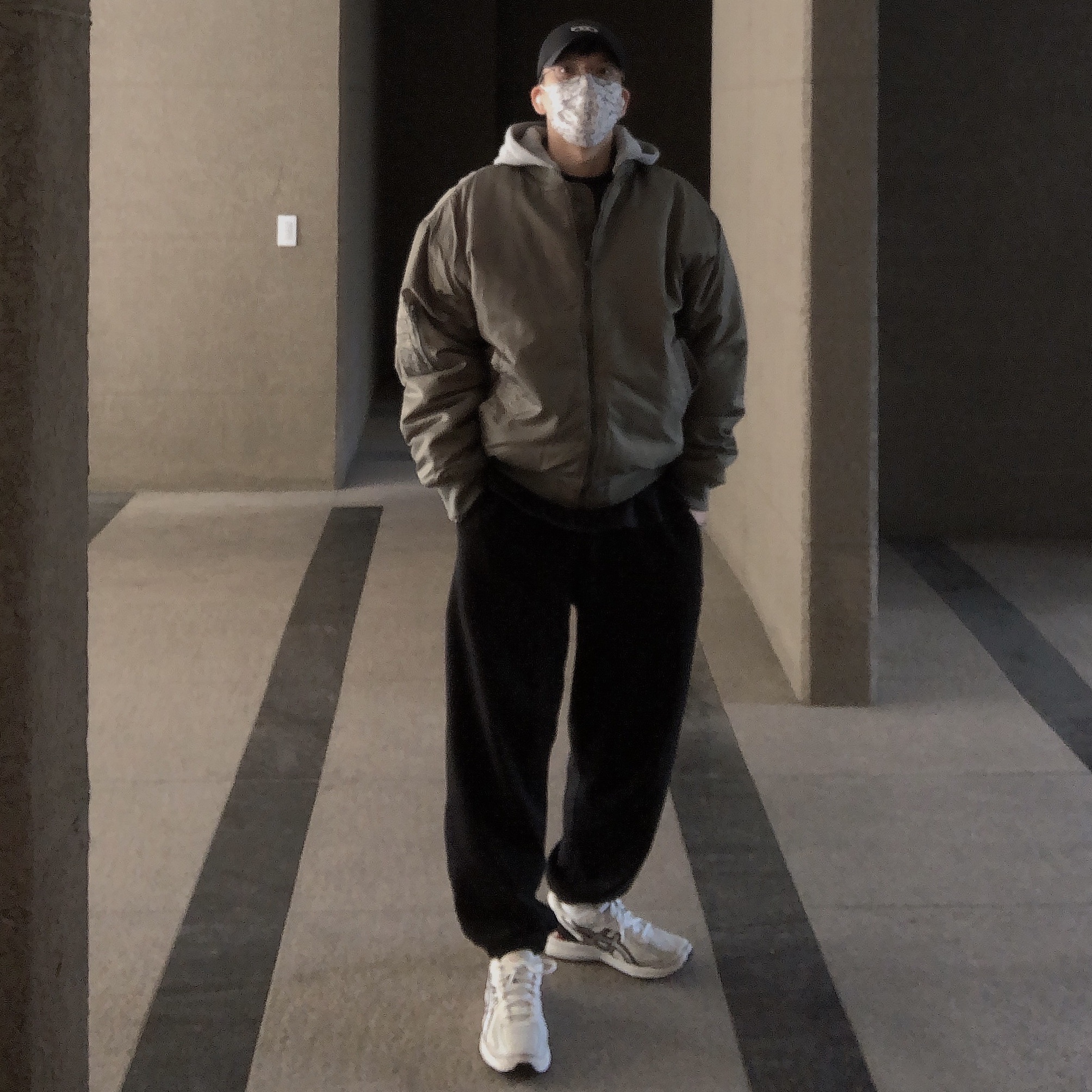 (@griff) 님의 게시물 | KREAM