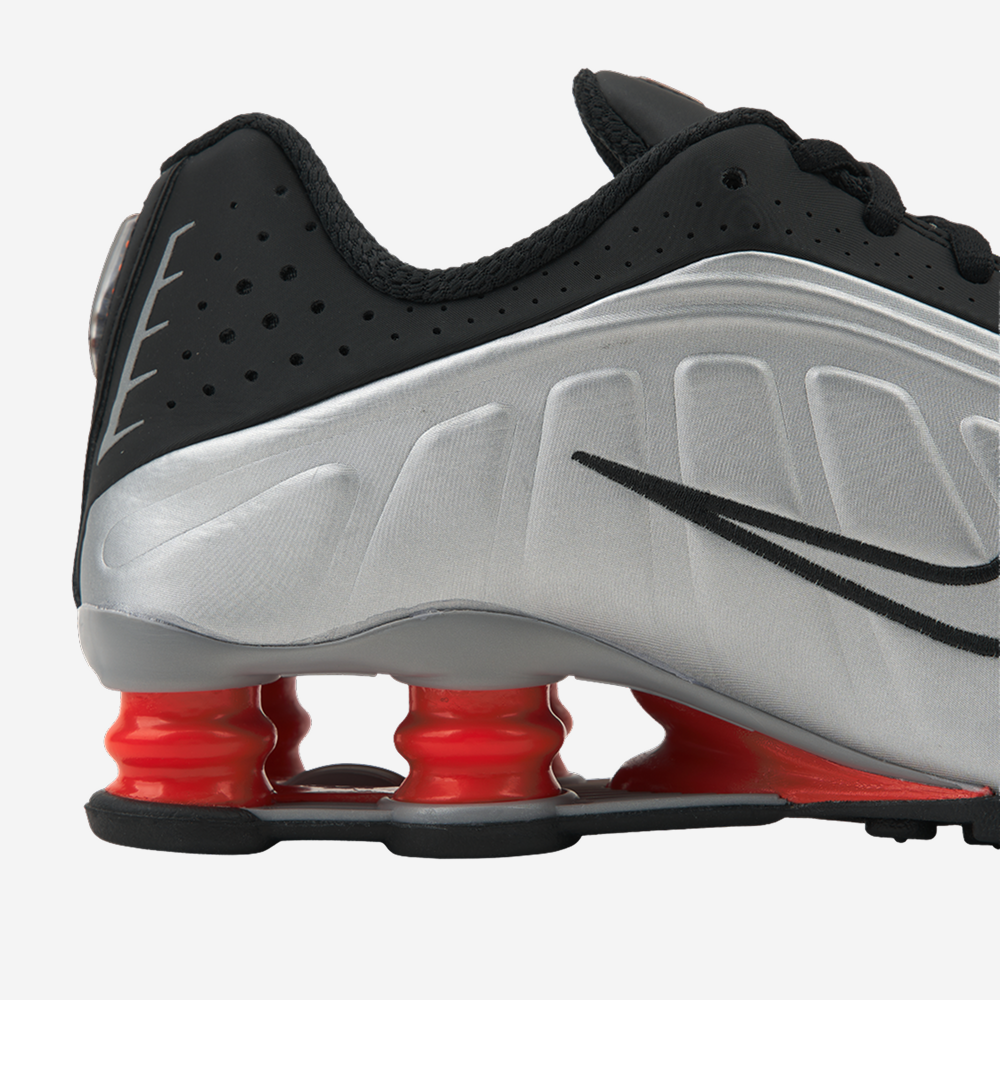 나이키 샥스 R4 메탈릭 실버 레드 | Nike | KREAM