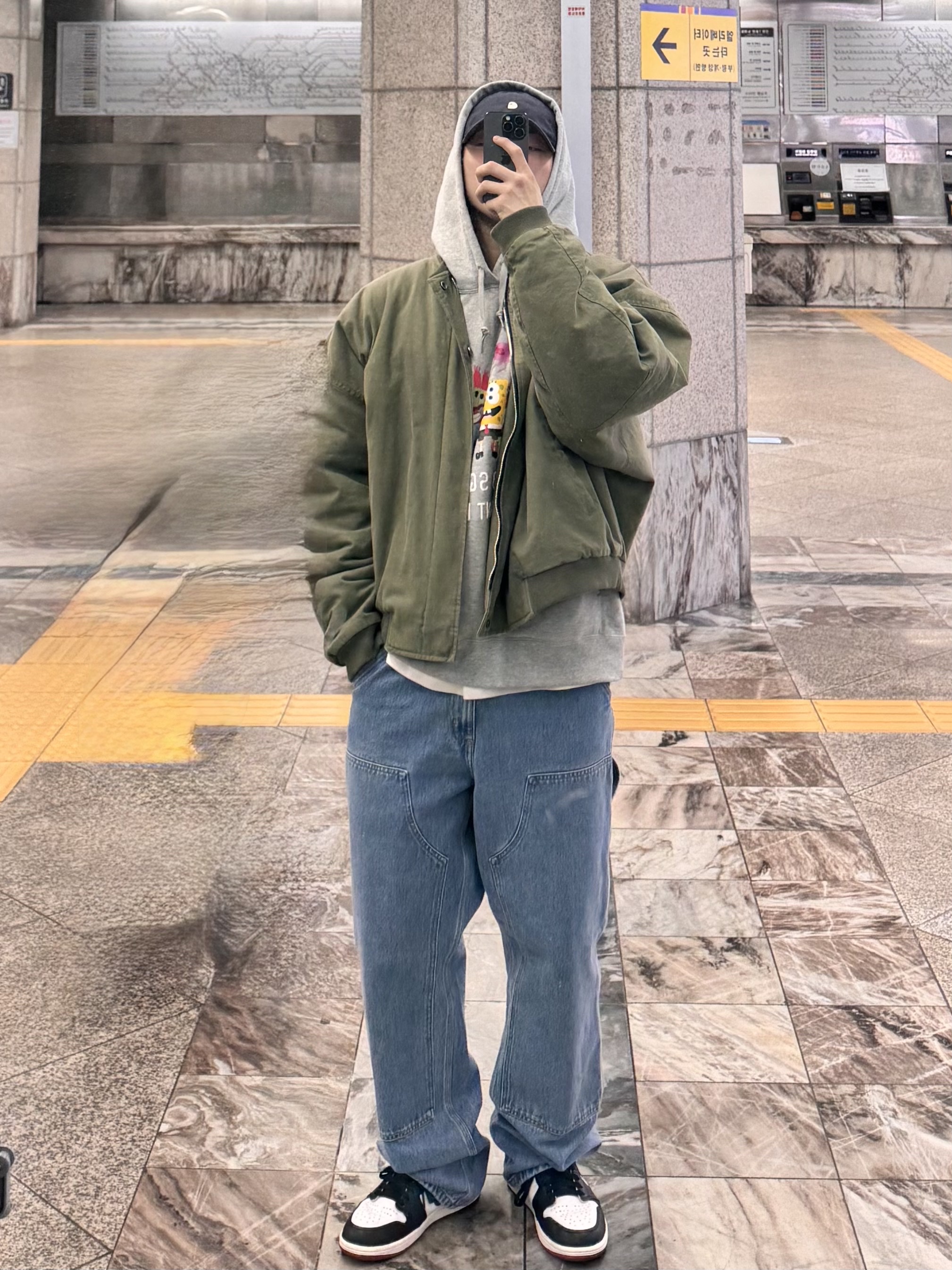 (@tech._.11) 님의 게시물 | KREAM