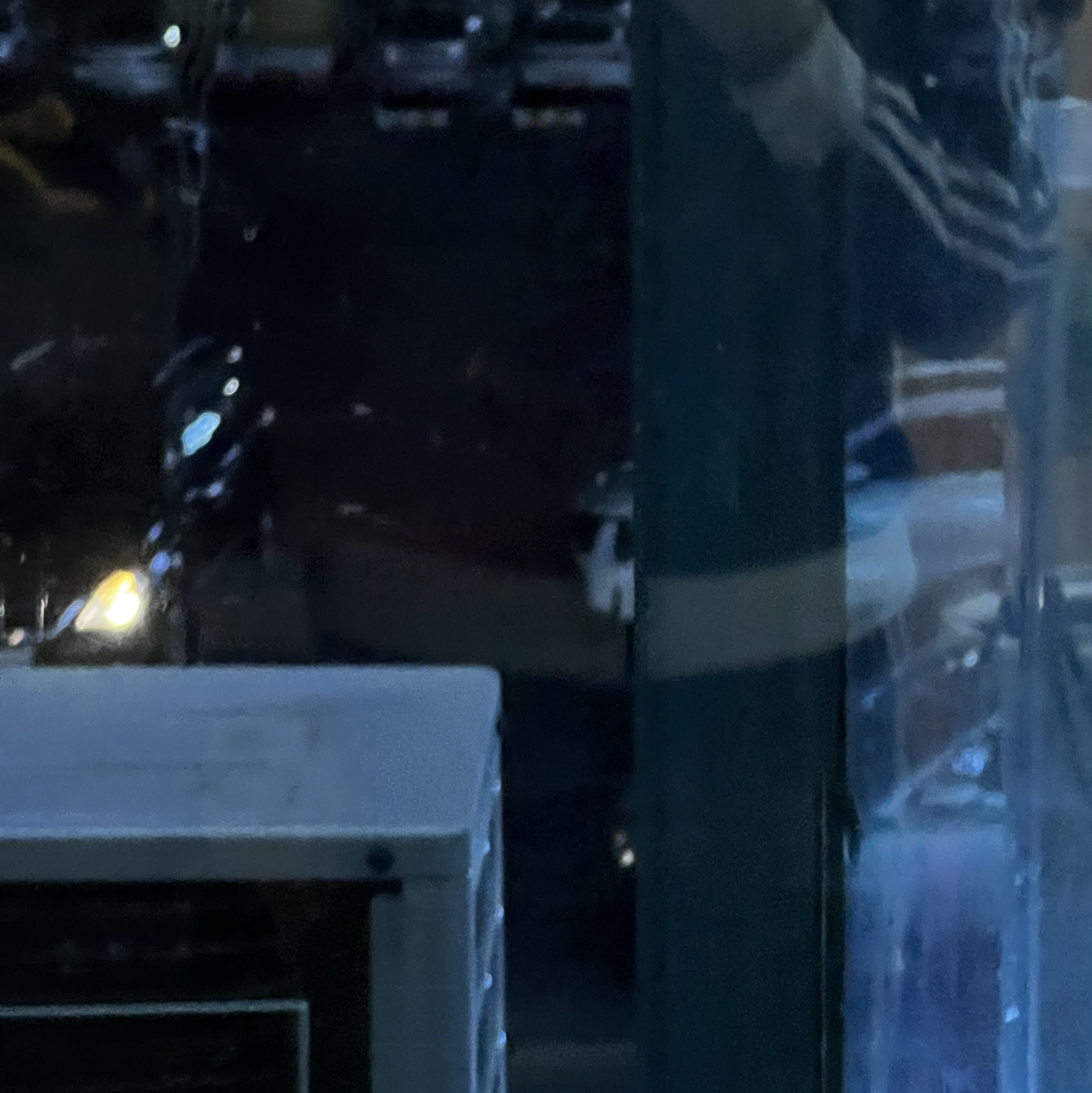 남색보다는 밝음! | KREAM