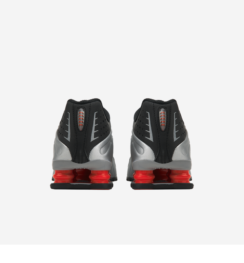 나이키 샥스 R4 메탈릭 실버 레드 | Nike | KREAM